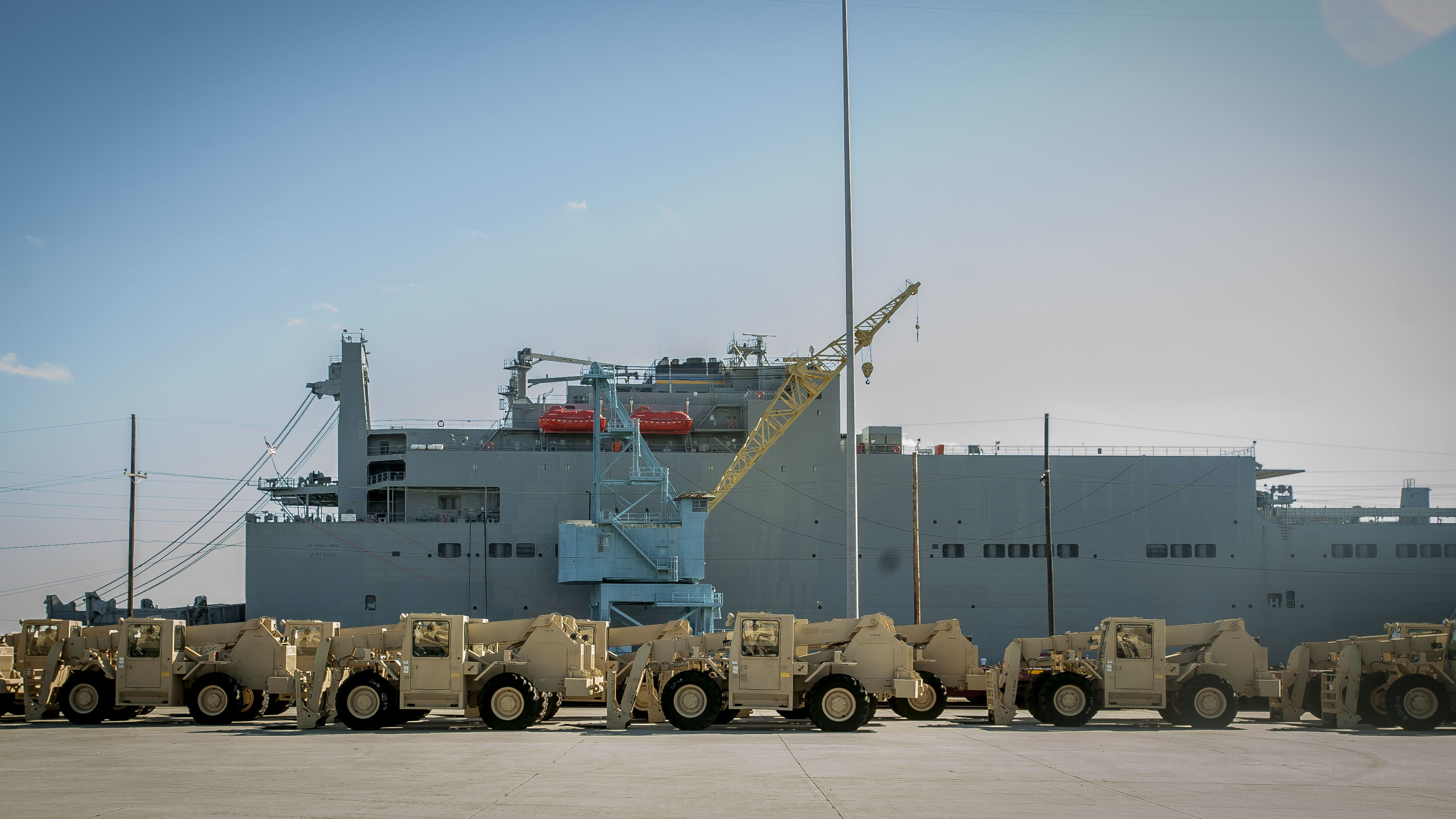 USNS Watkins moors at JB Charleston, ASLAC on-loads equipment > Joint ...