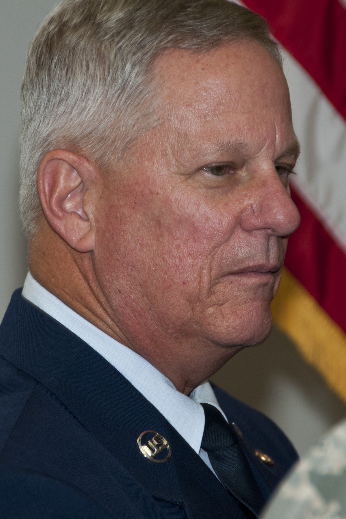 SMSgt. David Roberts retires