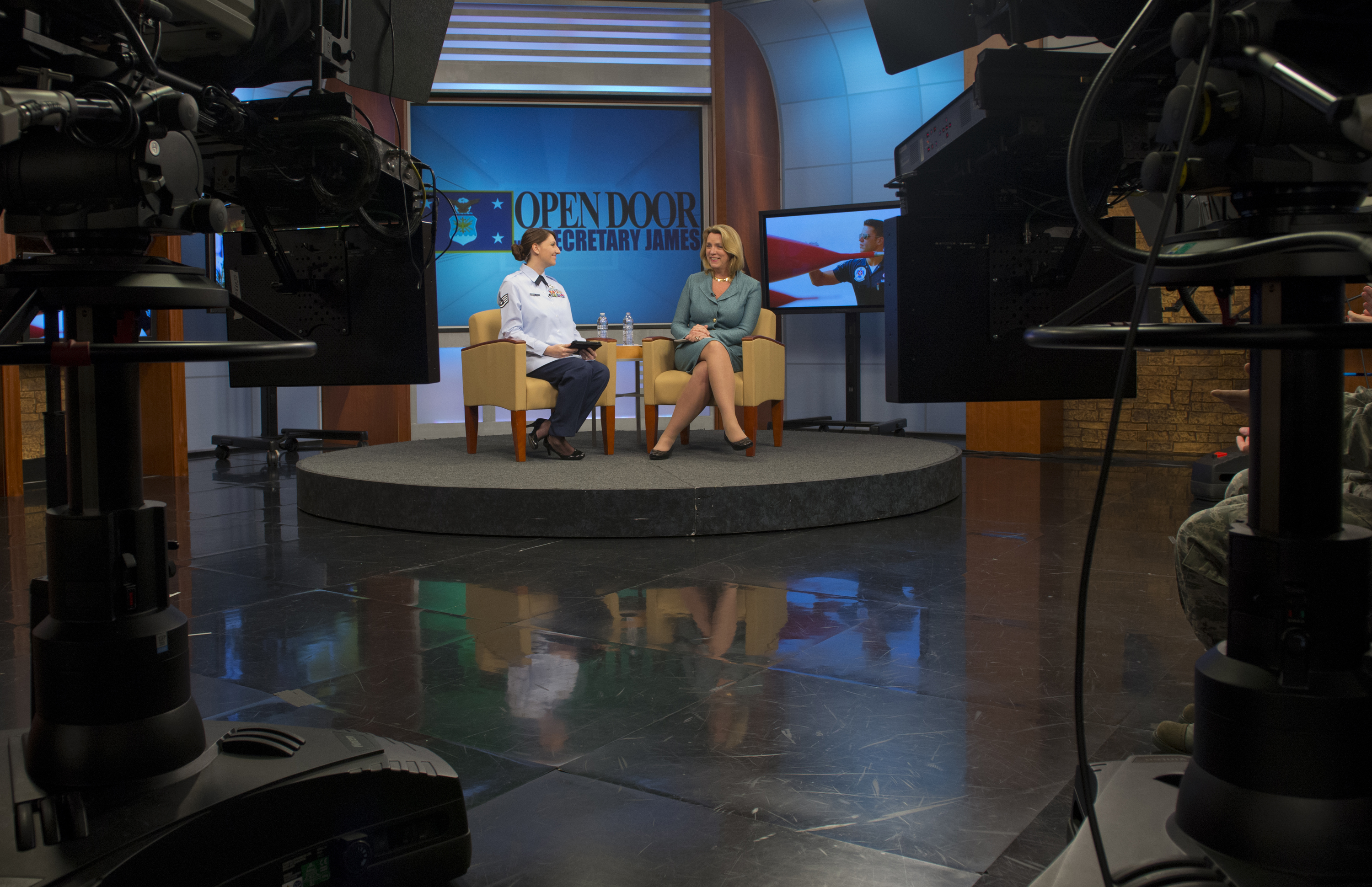 SecAF talks priorities, challenges with Airmen in town hall meeting ...