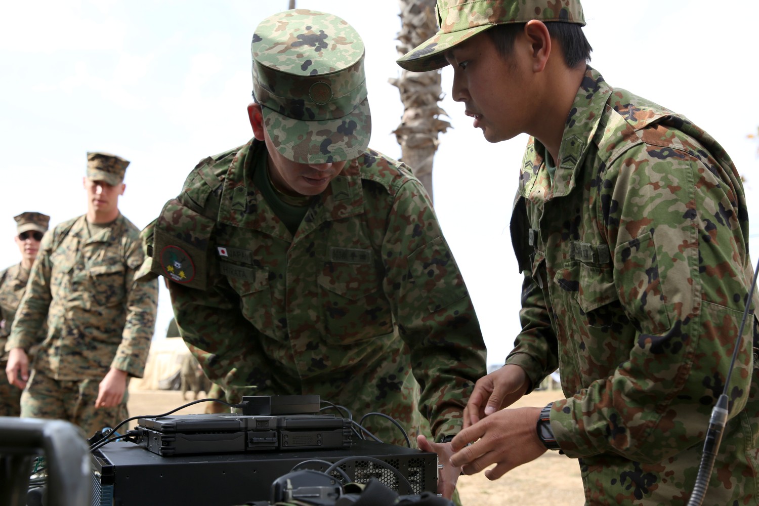 Marines, JGSDF discover a new way to communicate
