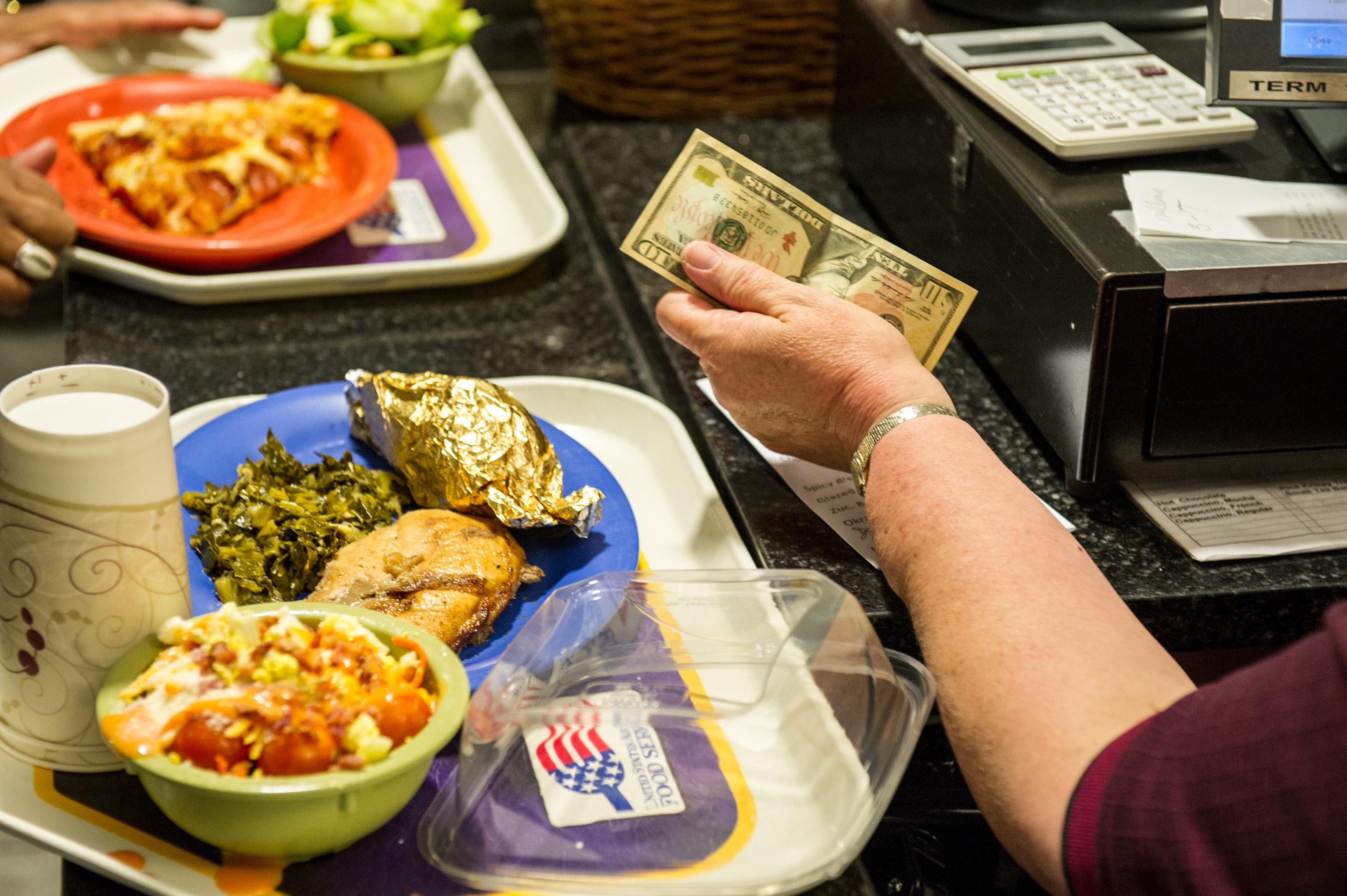 Dining facility to offer more choices, brings change > Space Launch ...