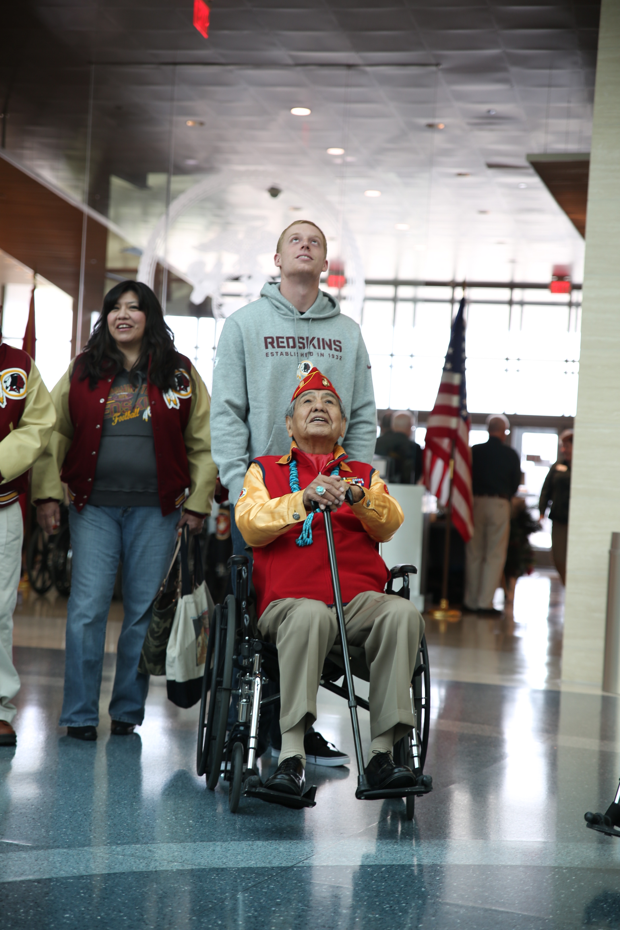 Navajo code talkers visit the National Museum of the Marine Corps ...