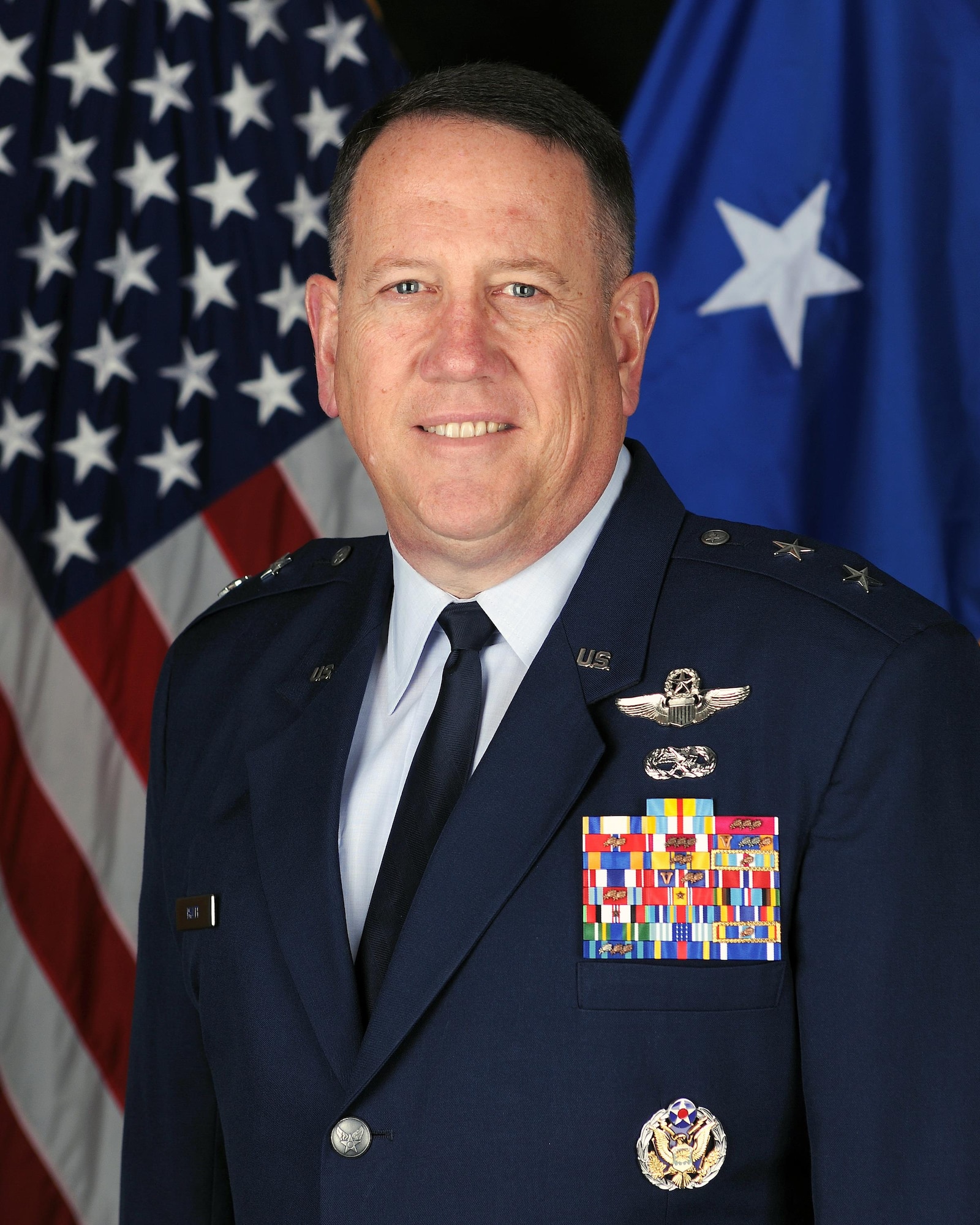 MAJOR GENERAL JAMES W. HYATT > Air Force > Biography Display