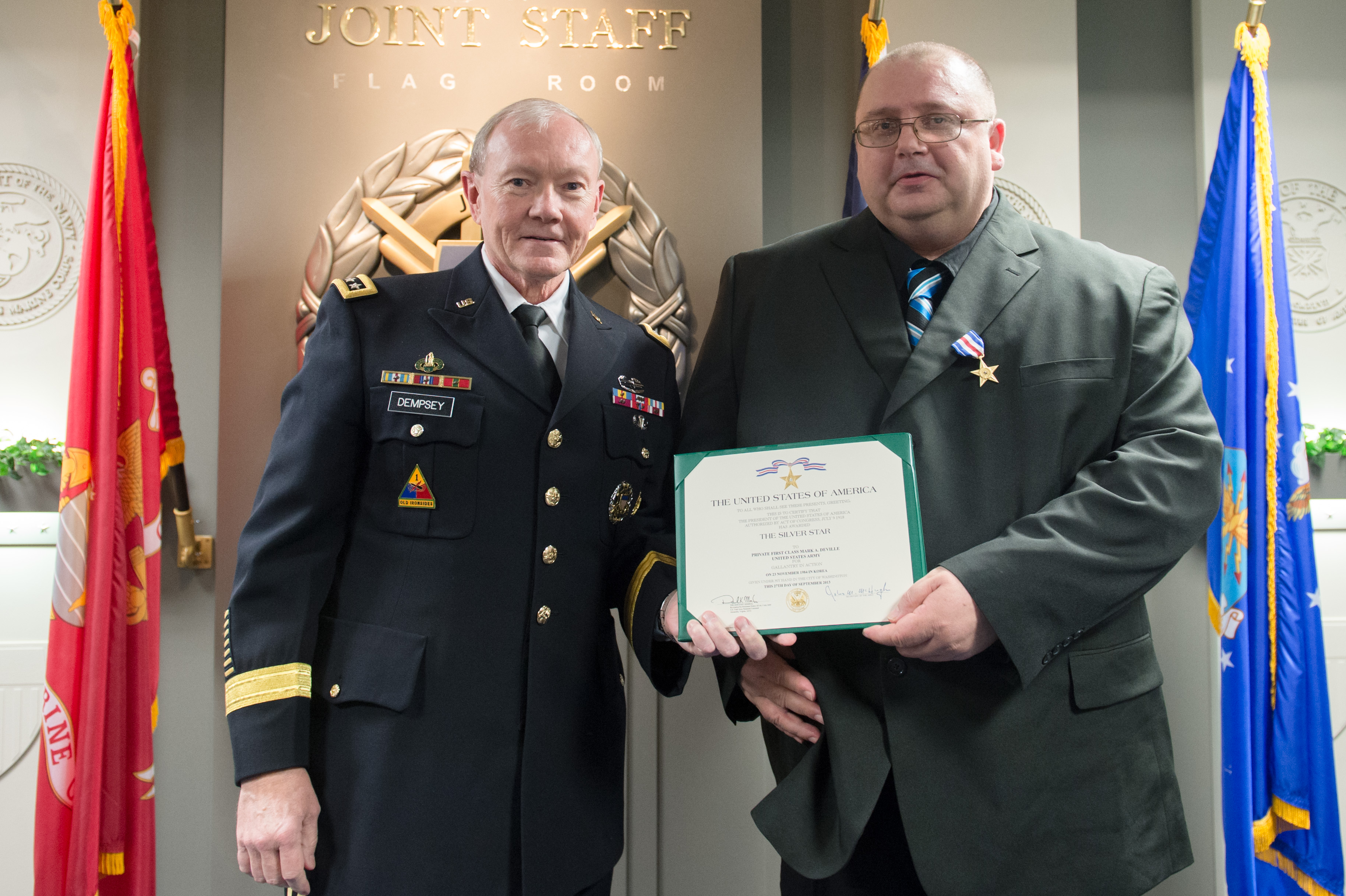 After 30 years solider recives a silver star