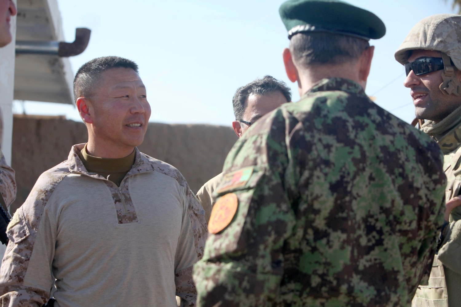 RC(SW), I MEF (FWD) CGs visit ANA 2nd Brigade, 215th Corps