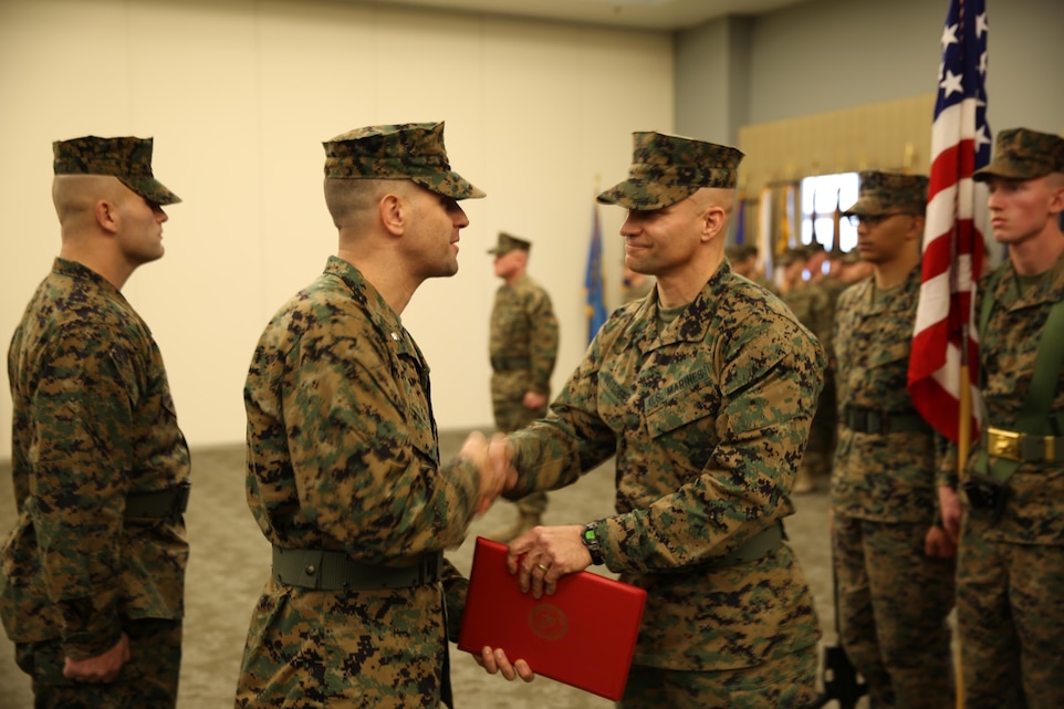 Sabers welcome Kennedy, bid Metzger farewell > Marine Corps Air Station ...