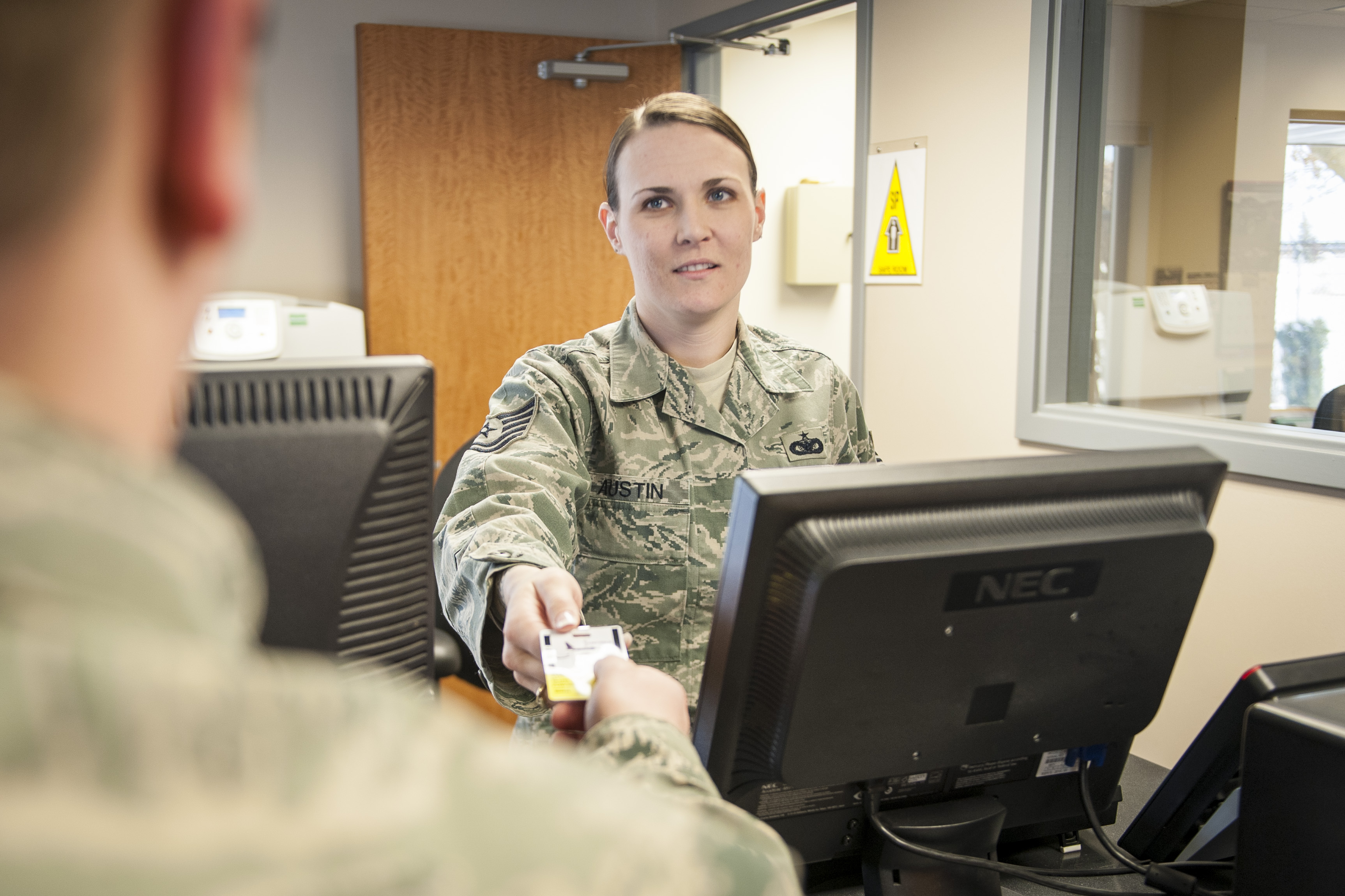 Fairchild's Finest: Tech. Sgt. Lindsey Austin > Fairchild Air Force ...