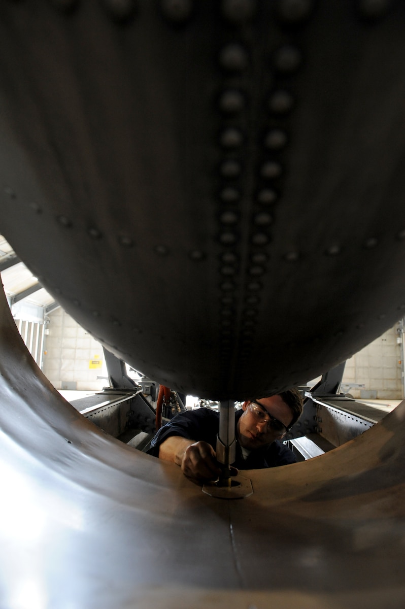 18th CMS test cell, run anaylsis > Kadena Air Base > News