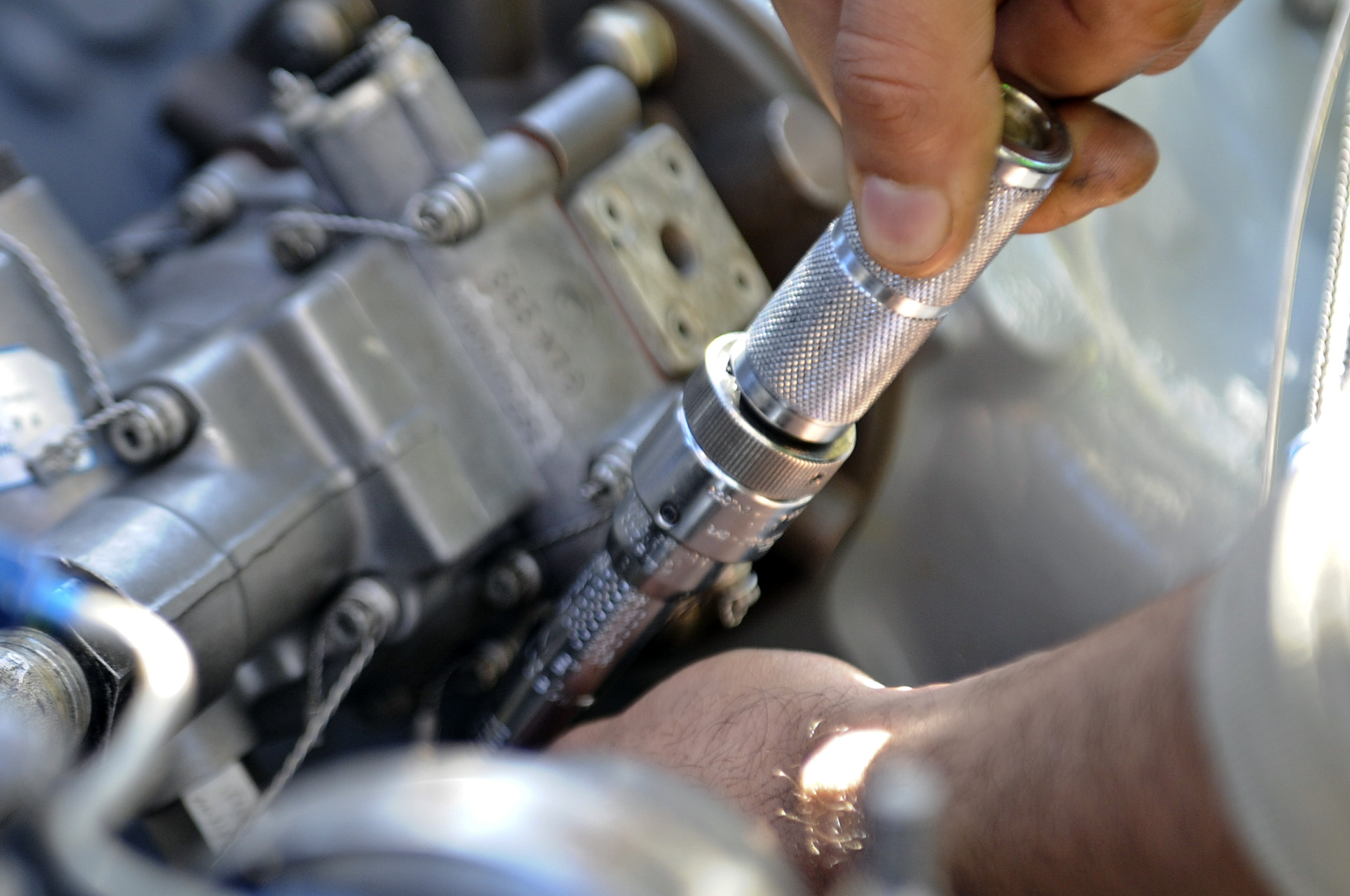 1 SOCMS test cell repairs and checks engines > Hurlburt Field > Article ...