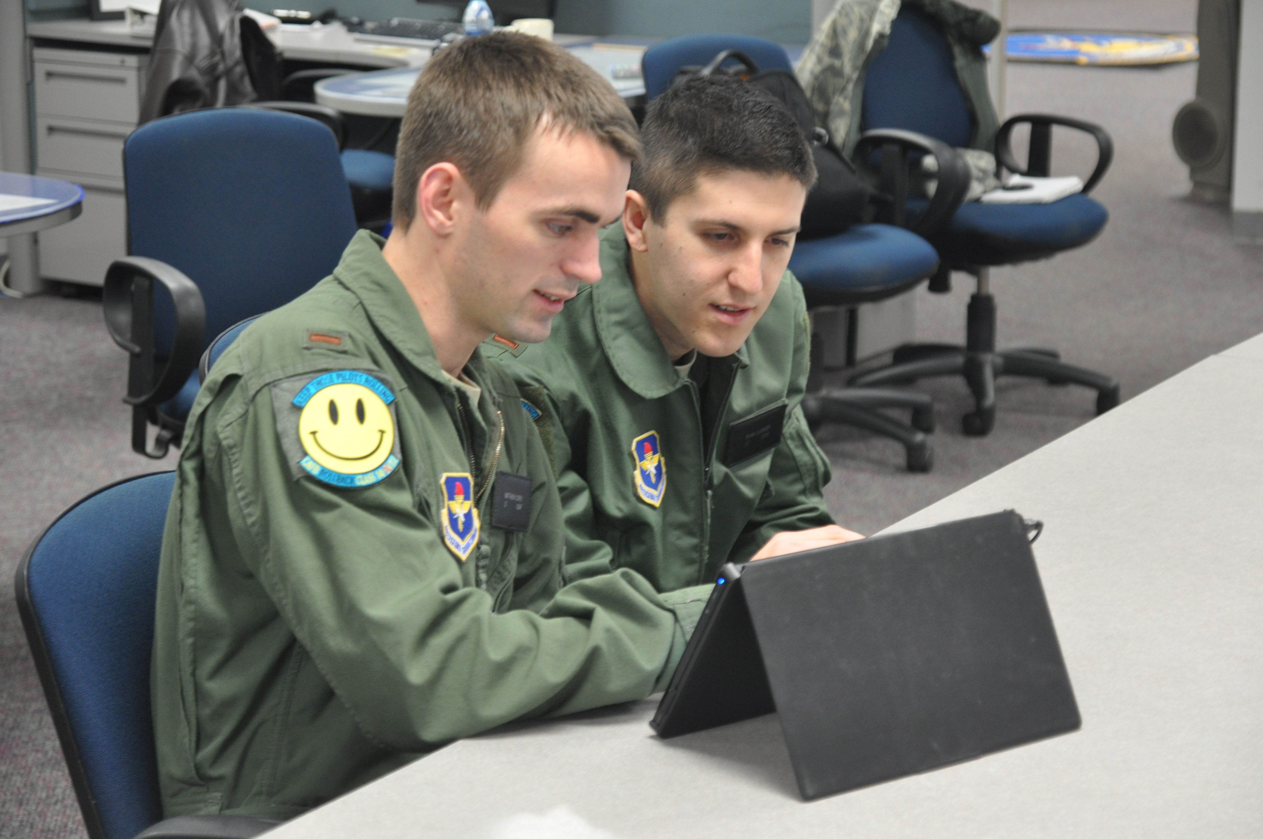 Columbus SUPT integrates tablets into mission > Air Education and ...