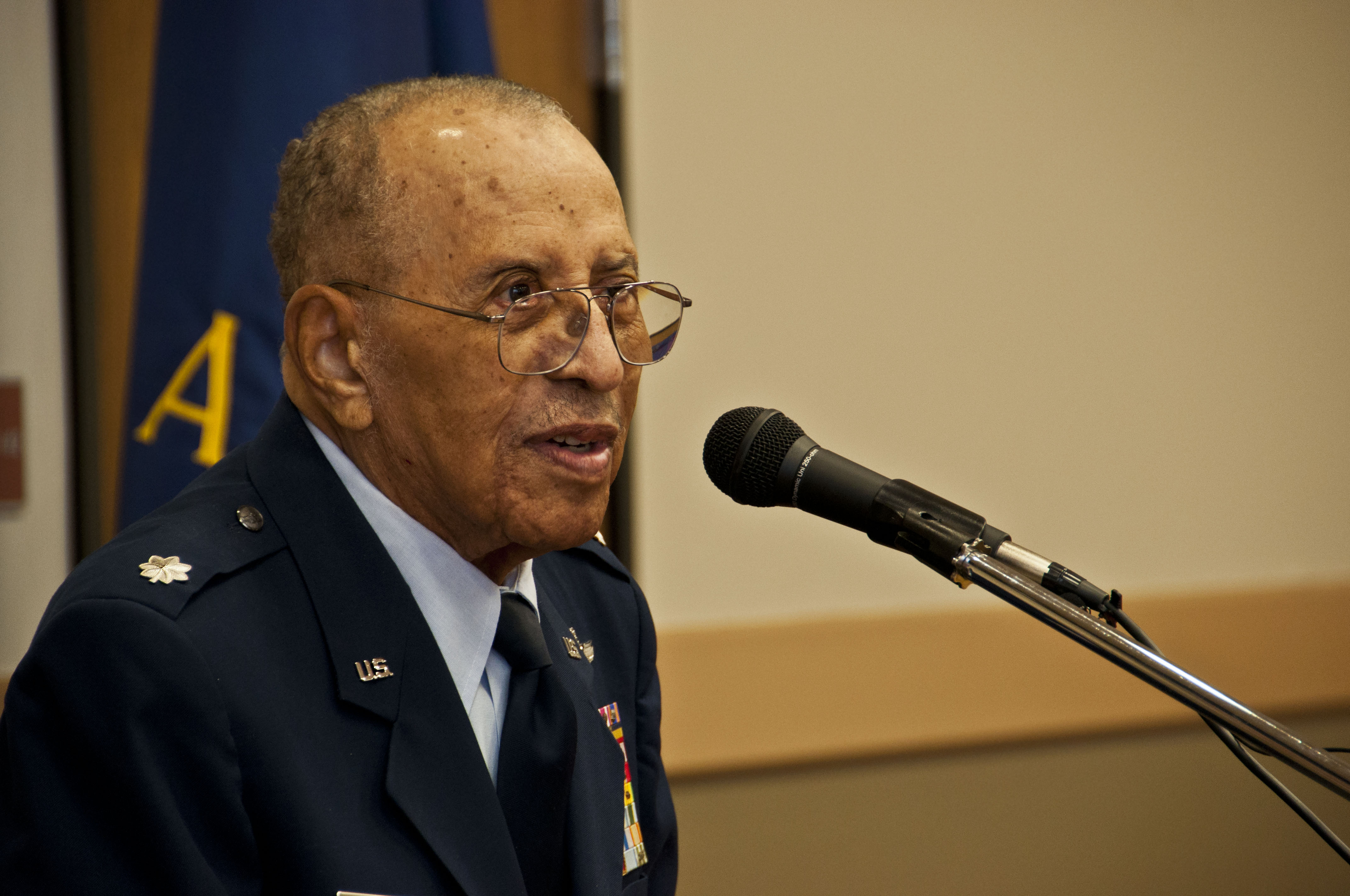 Lt. Col. (ret.) James Warren, an original Tuskegee Airman, addresses ...