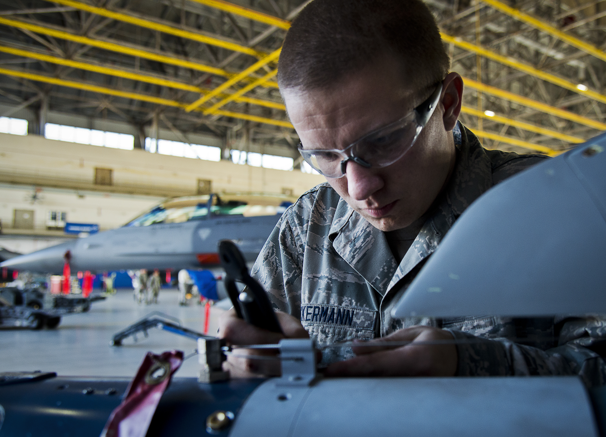 Load crew of the year competition - AMU Blue > Eglin Air Force Base > News