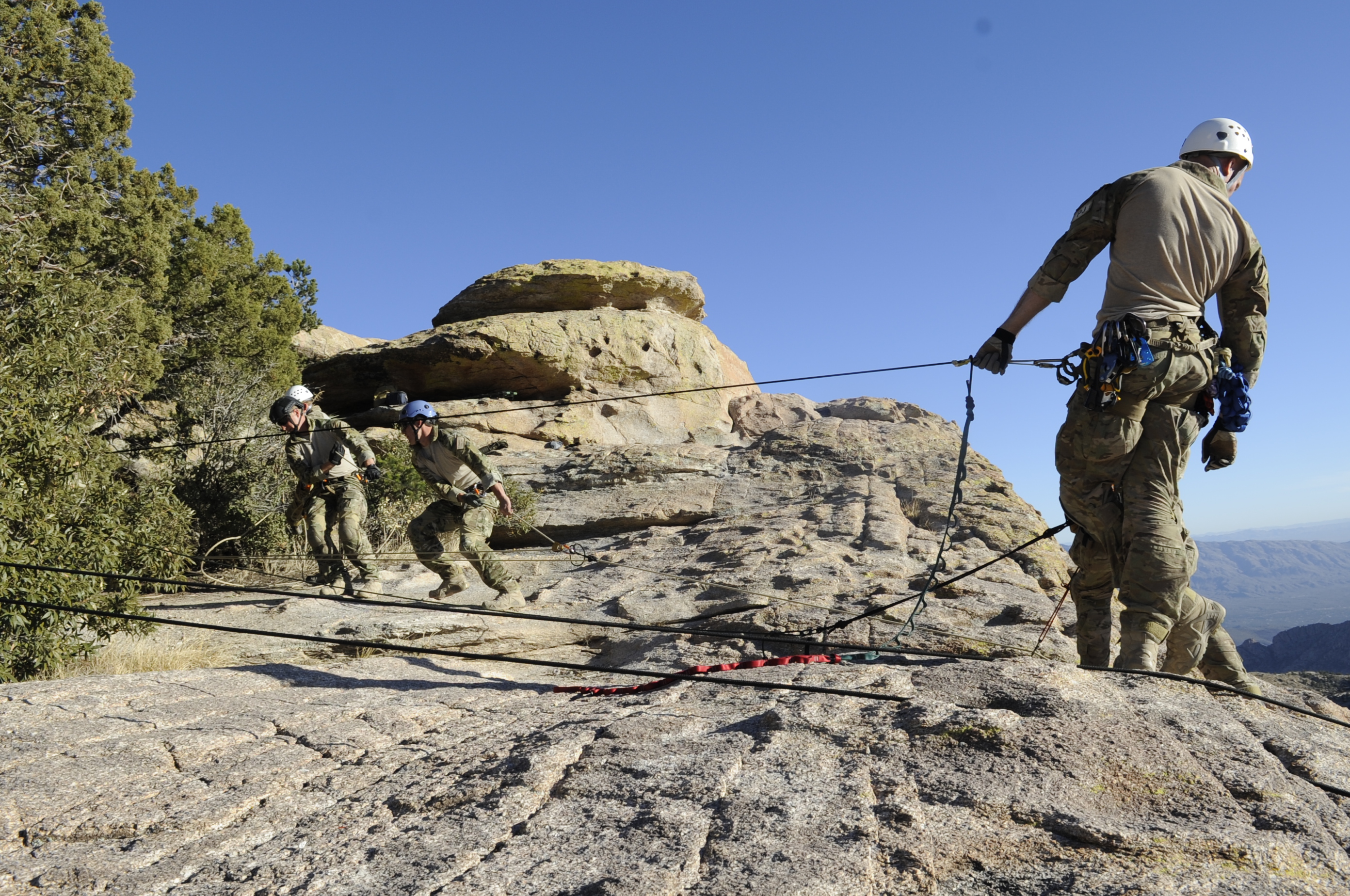 23rd Wing commander trains with 48th RQS