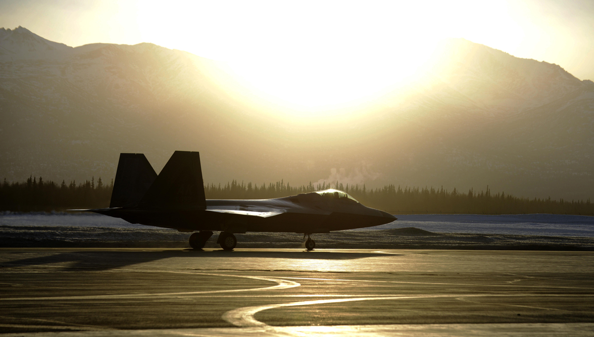 Rapid Raptor: getting fighters to the fight > Joint Base Elmendorf ...