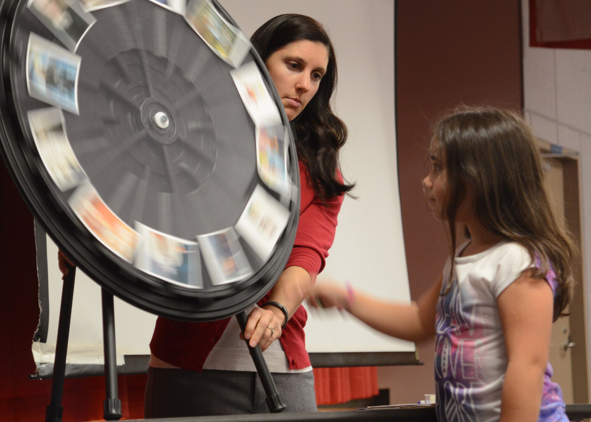 Youth discuss bullying > Luke Air Force Base > Article Display