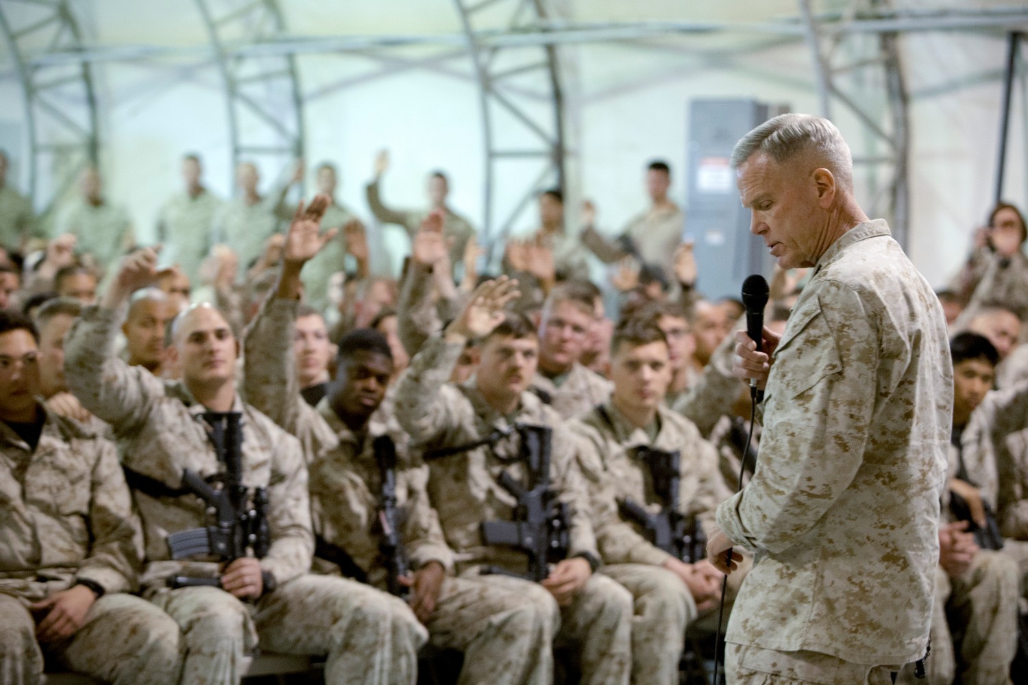 Commandant of the Marine Corps Visits Camp Leatherneck
