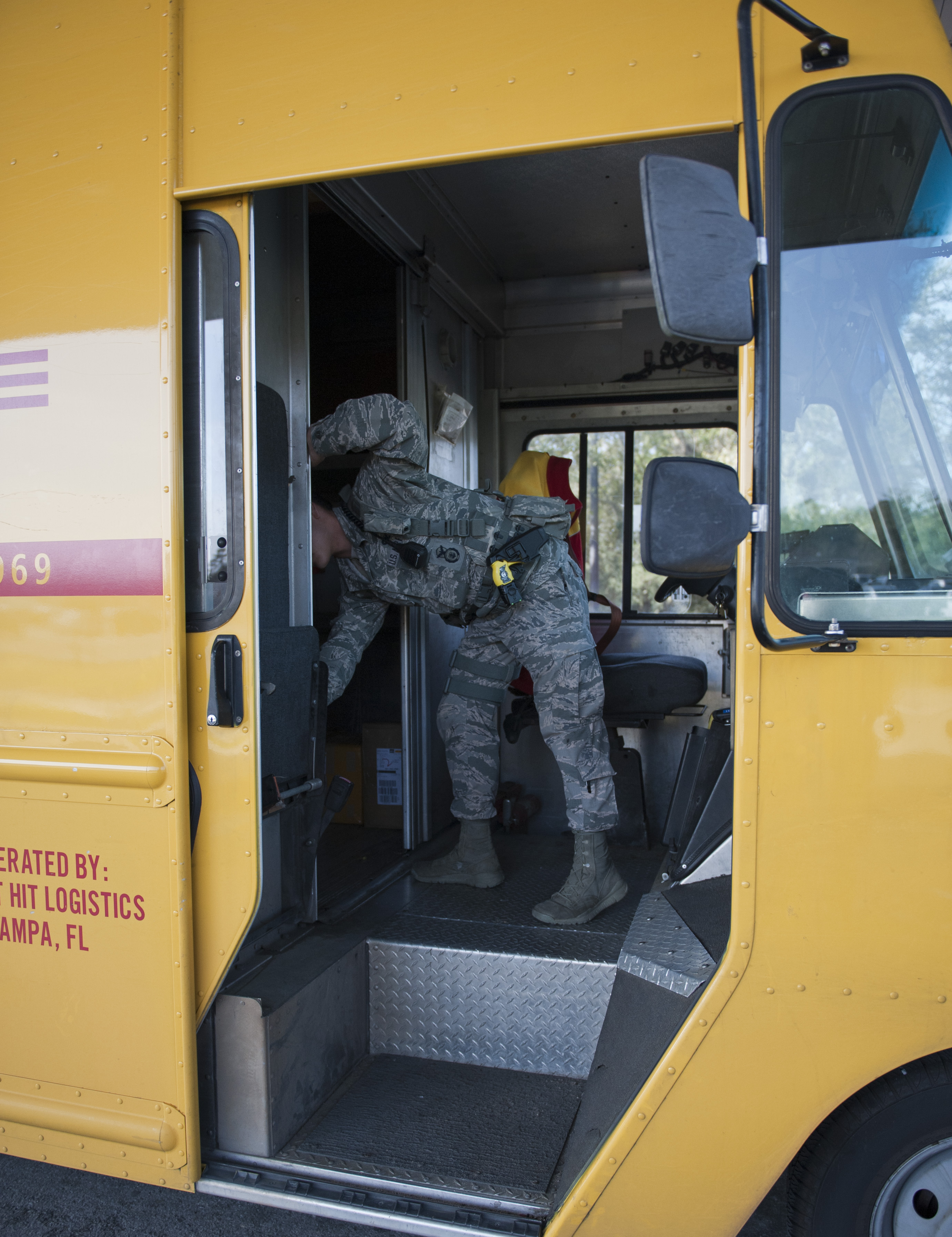 Security Forces inspects vehicles