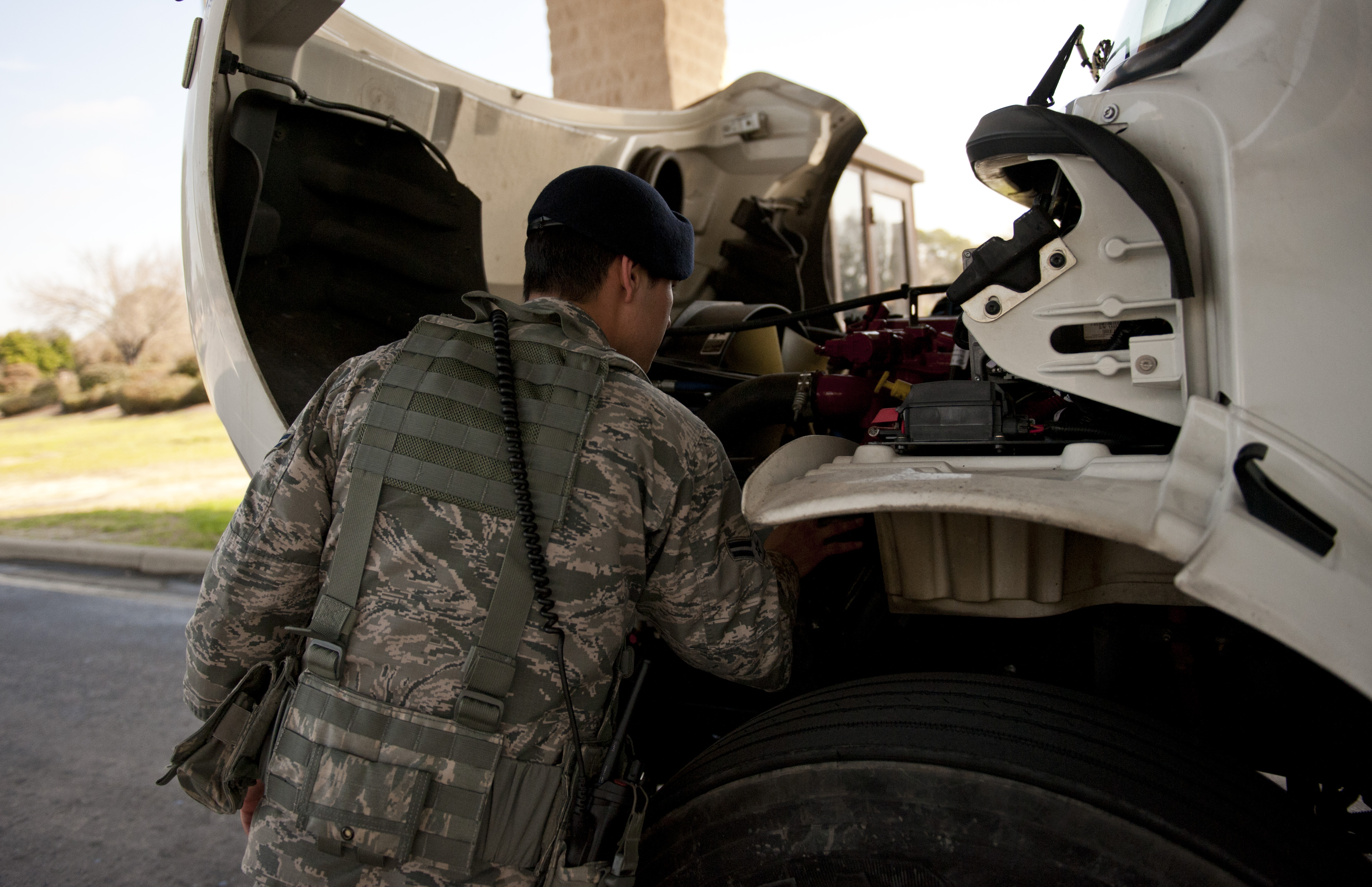 Security Forces inspects vehicles