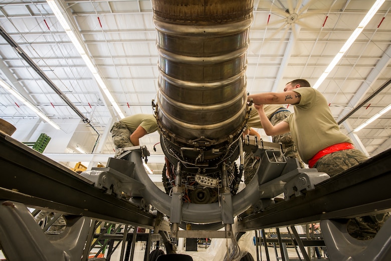 Aerospace propulsion Airmen reconstruct aircraft engines > Moody Air ...