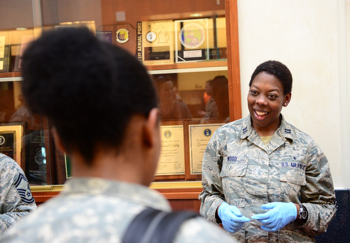 Smiles, acts of kindness gave Operation Yellow Ribbon its foundation ...