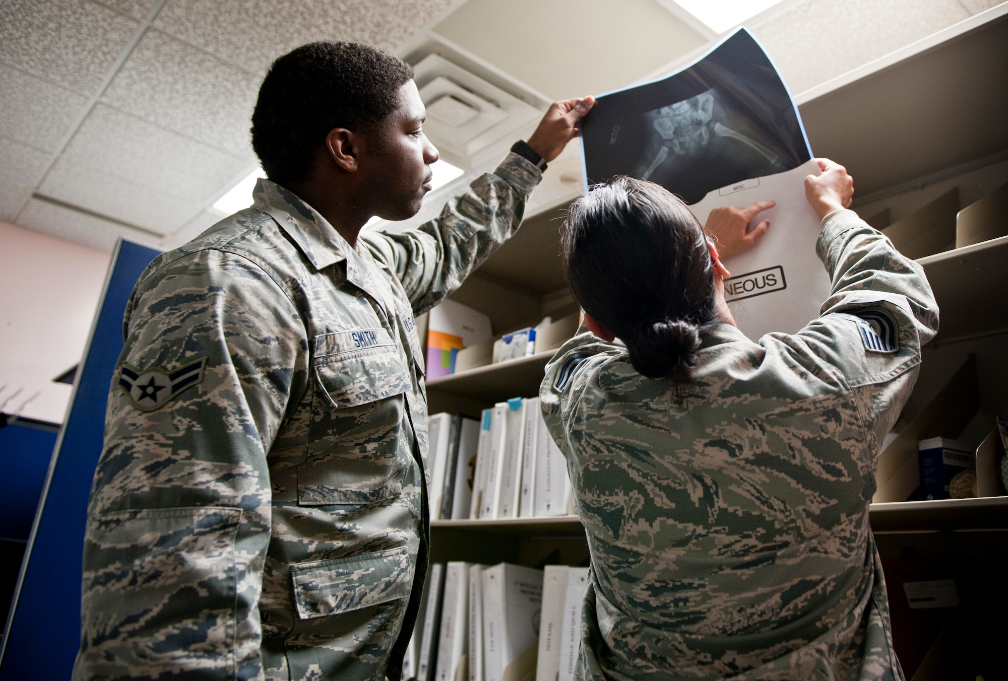 Radiologists: Human body photographers > Hurlburt Field > News