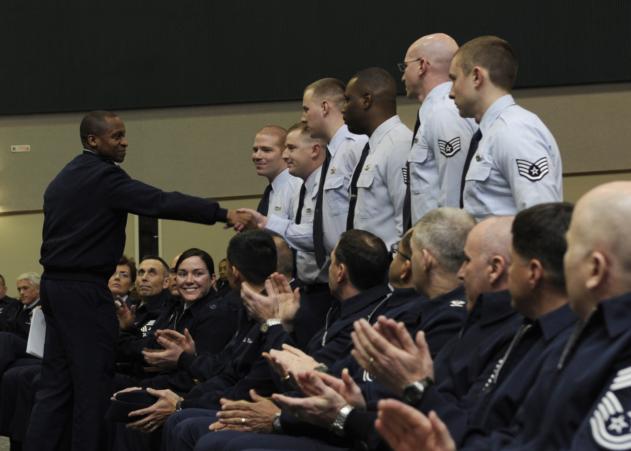 18th Air Force commander hosts commander's call > Joint Base Andrews ...