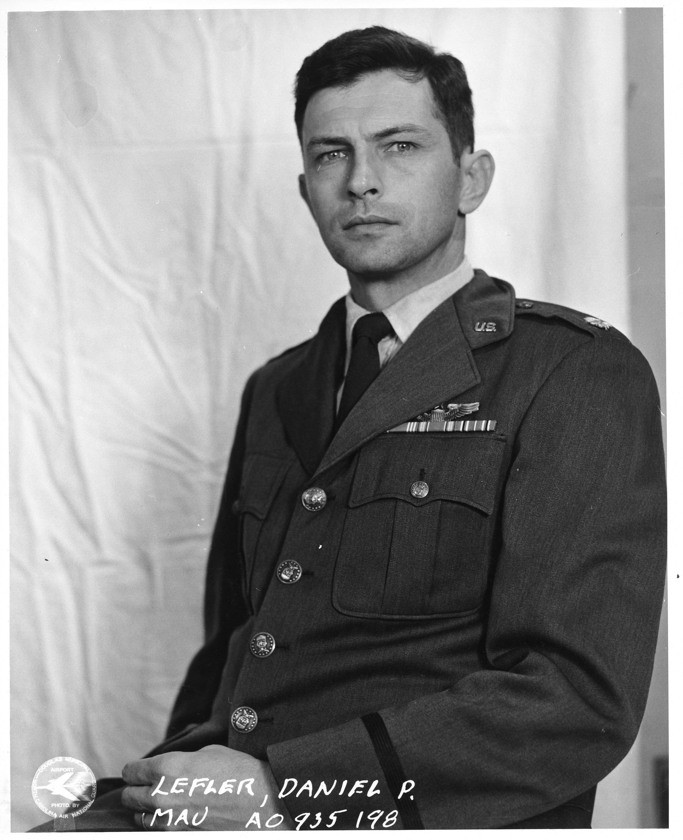Maj Daniel "Dan" P. Lefler Official Photo