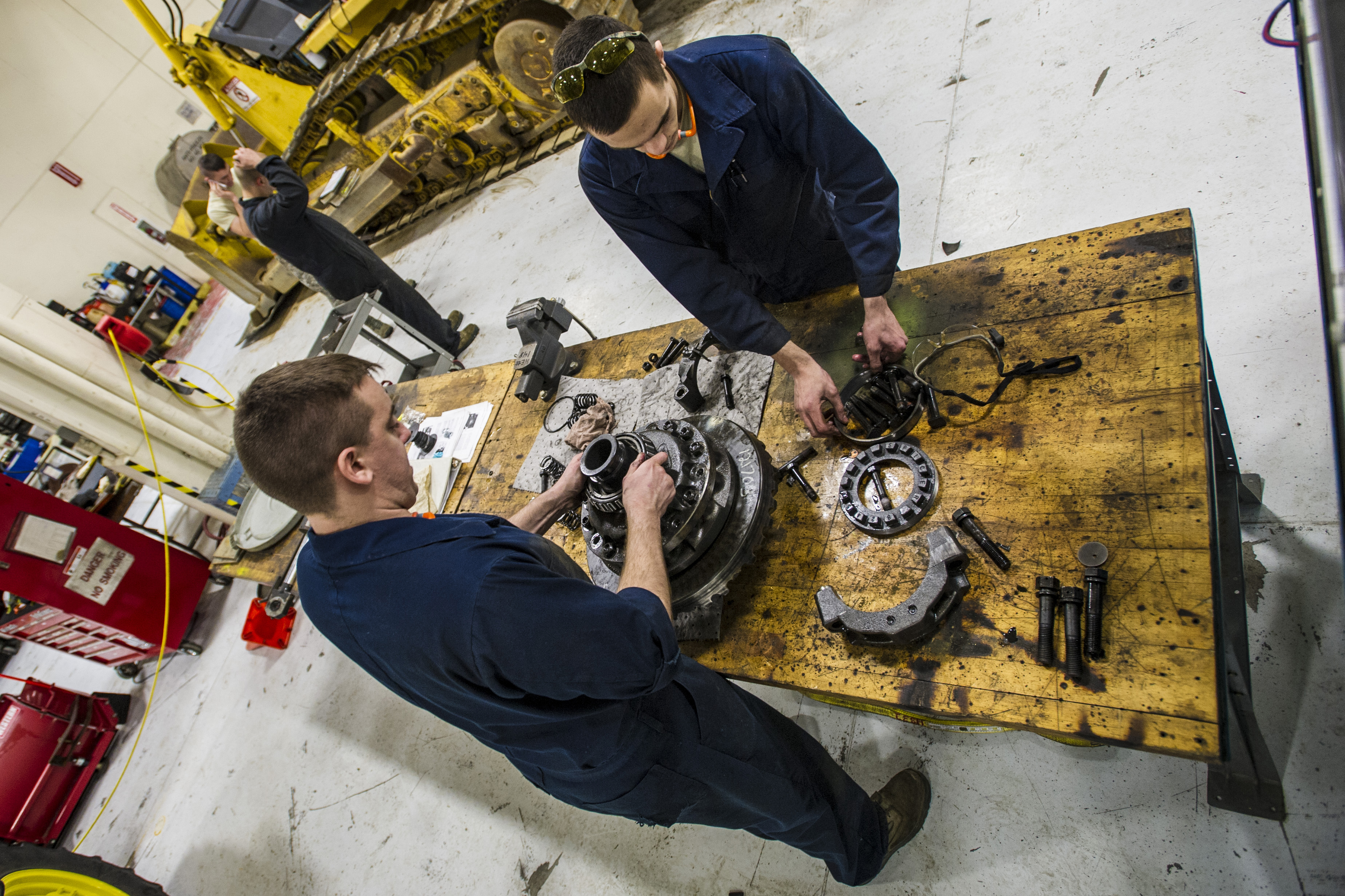 354th LRS Icemen maintain snow broom > Pacific Air Forces > Article Display