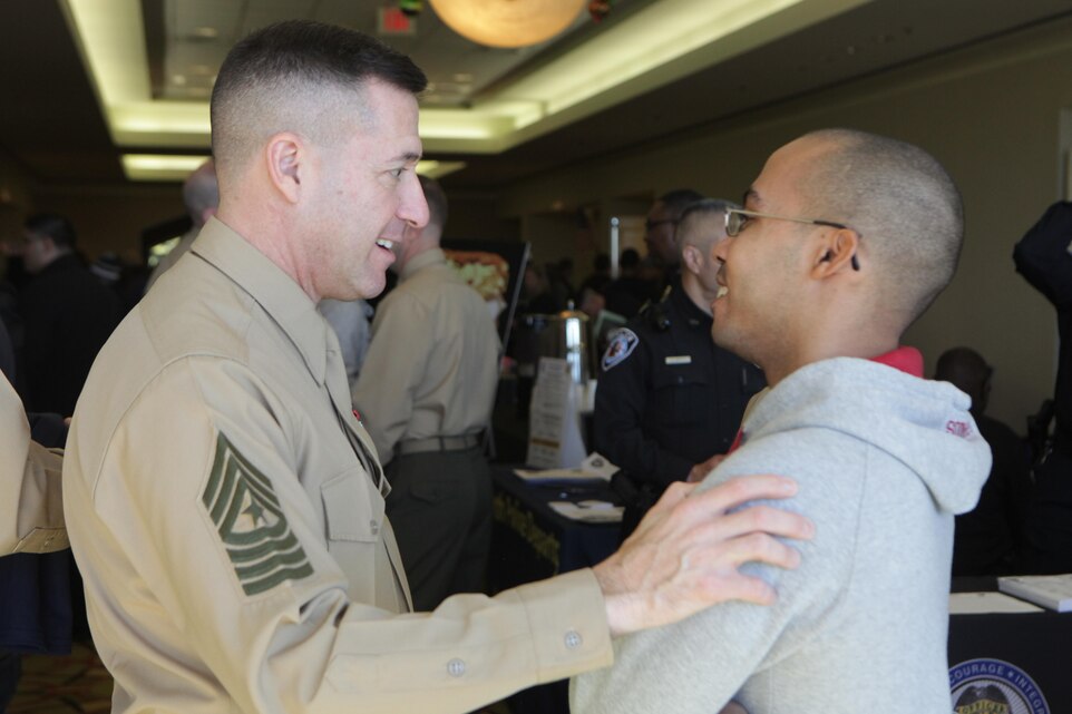 IRR Marines attend Fort Worth Mega-Muster, keep faith > United States ...