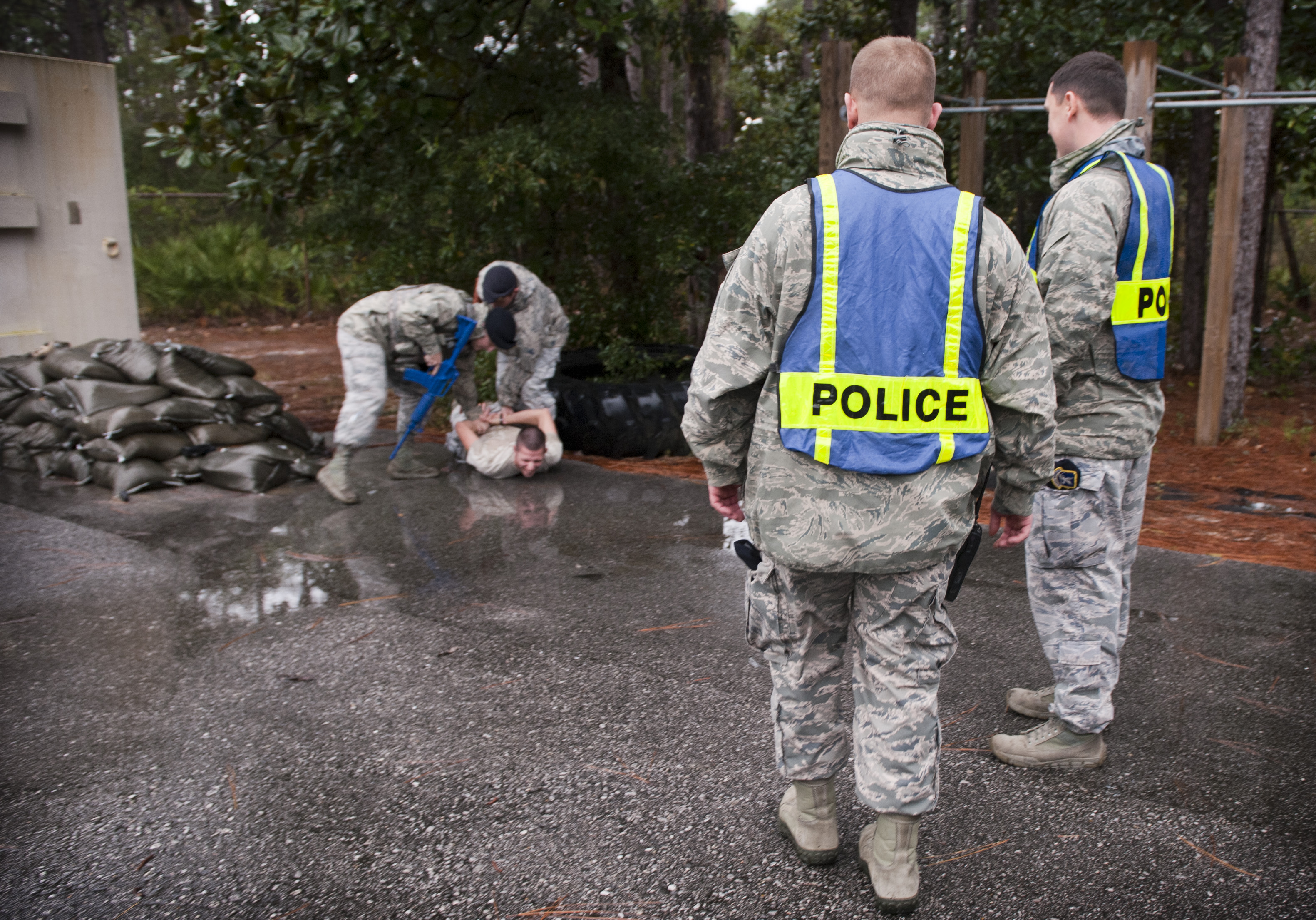 Hurlburt reacts to active shooter exercise > Hurlburt Field > Article ...