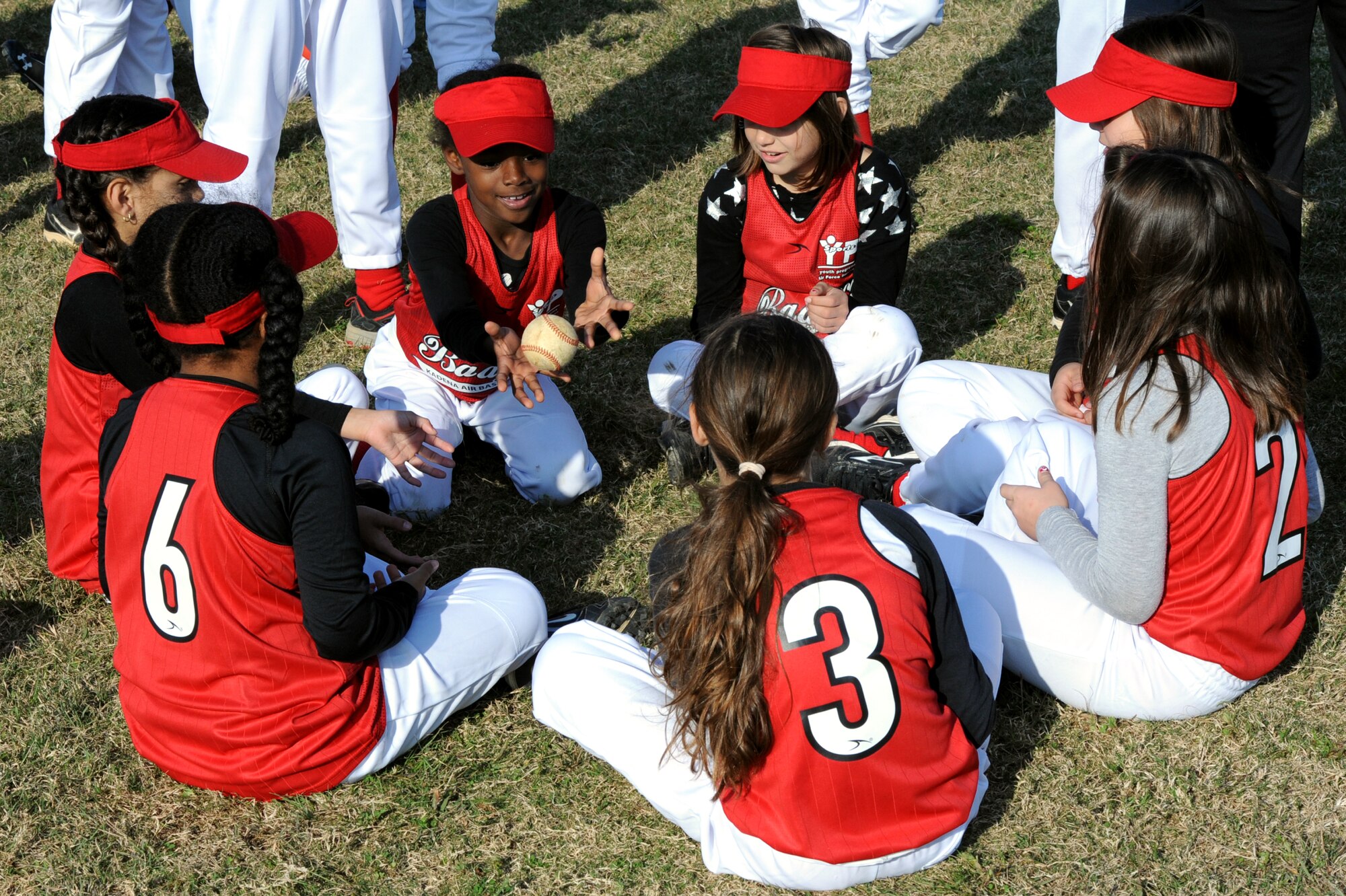 Kadena sponsors first youth baseball, softball season in five years ...