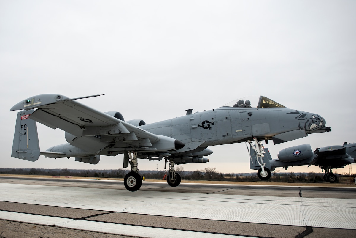 Fearsome four-ship: 188th Warthogs train at Razorback Range > Air ...