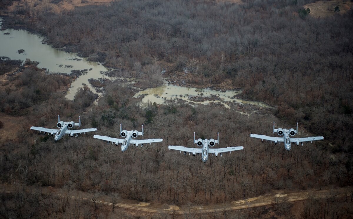 Fearsome four-ship: 188th Warthogs train at Razorback Range > Air ...