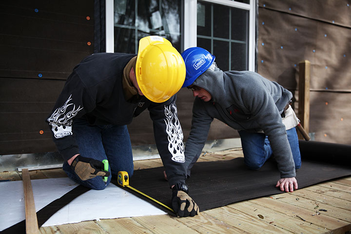 Habitat for Humanity: 2nd MLG Marines give back to the community
