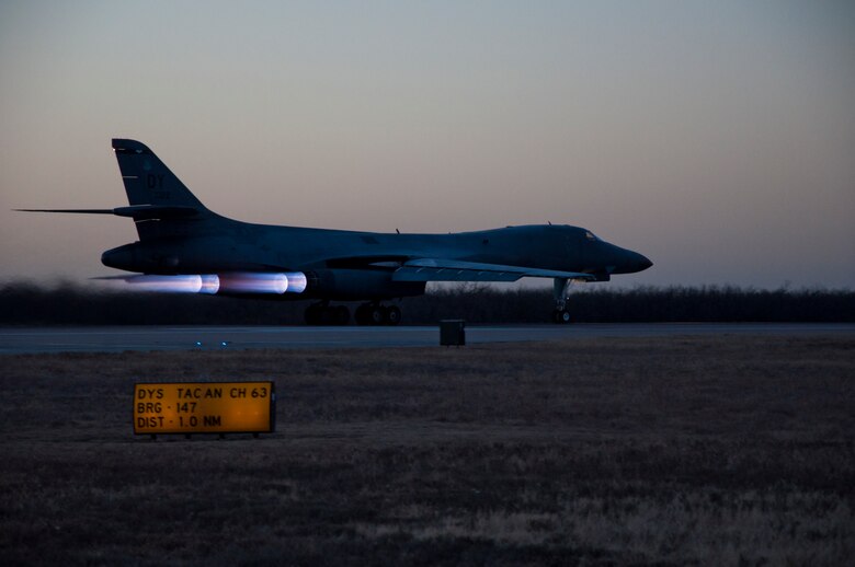 Dyess receives first operational IBS-upgraded B-1 > Dyess Air Force ...