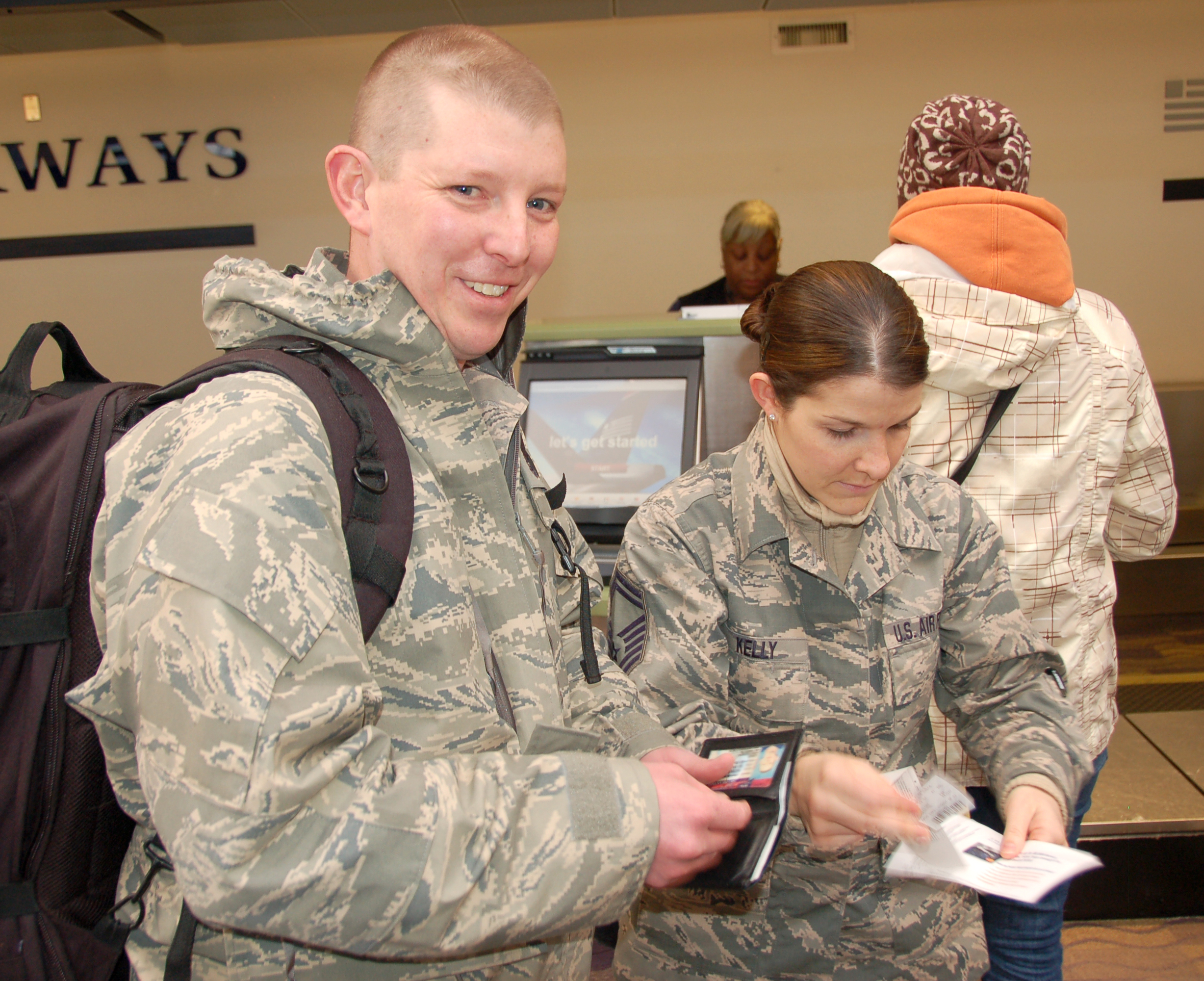 Deploying trio ready to make a difference > 103rd Airlift Wing ...