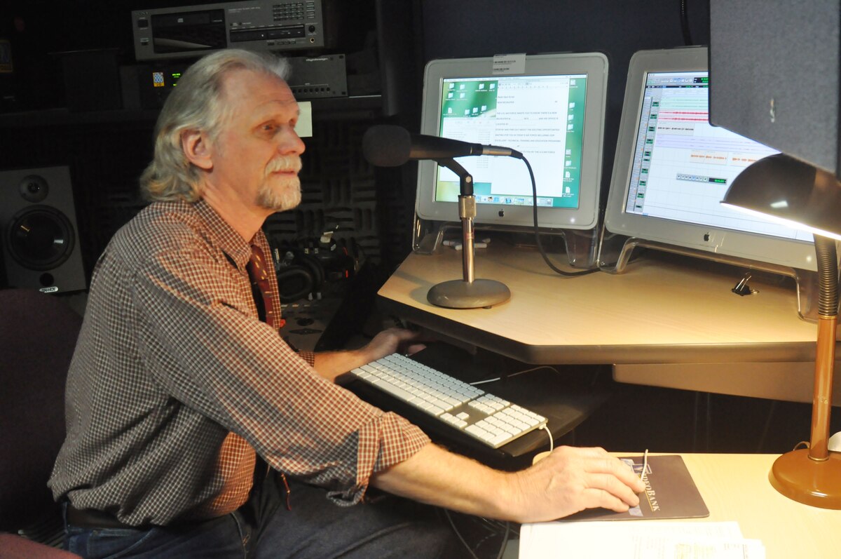 AFRS Broadcaster looks back on 30 years of service > 33rd Fighter Wing ...