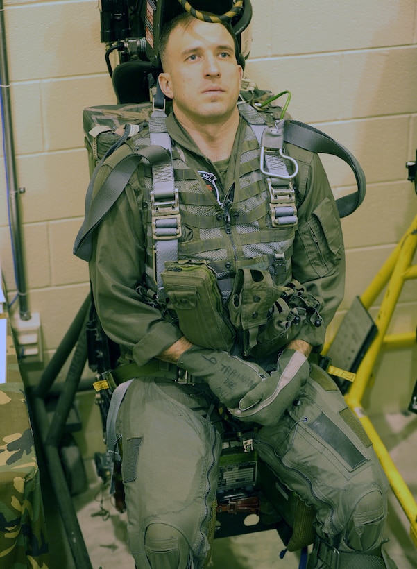 Cherry Point Marines, Sailors train for survival