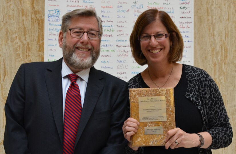 Regulator Receives Earth Science Achievement Award > Albuquerque ...