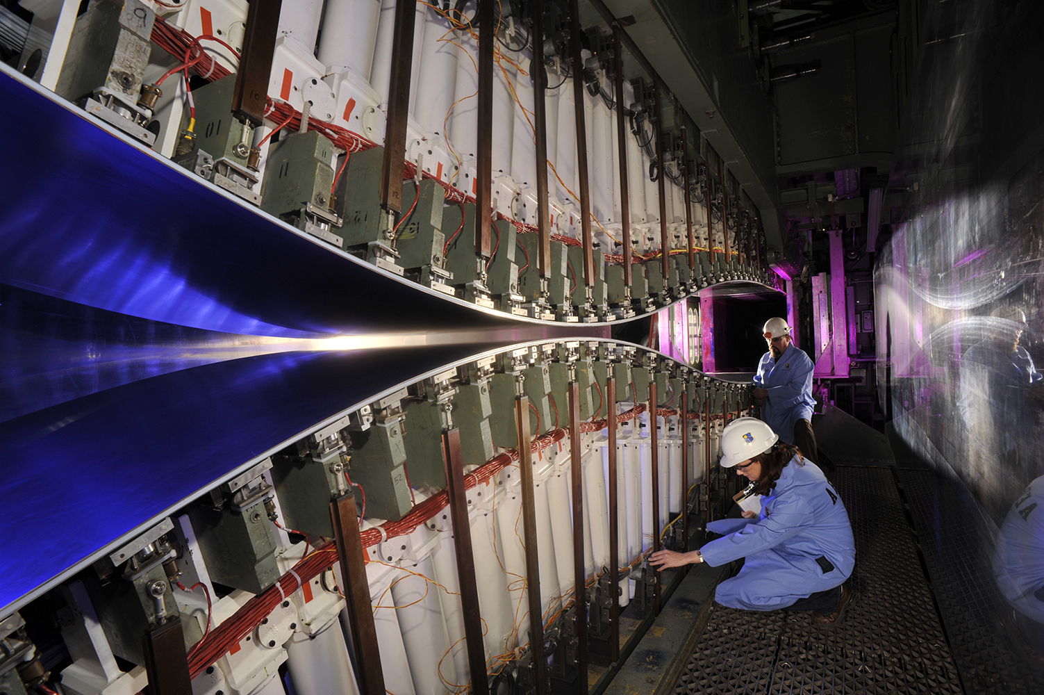Employees get a closer look at unique AEDC tunnels
