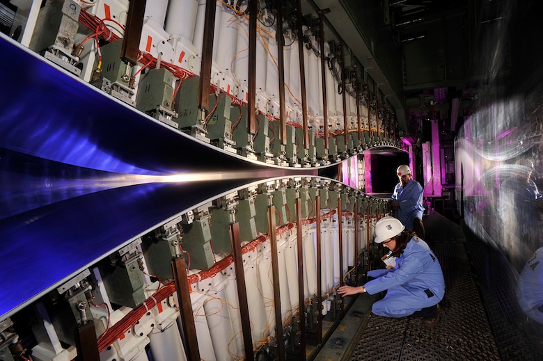 Employees get a closer look at unique AEDC tunnels > Arnold Air Force ...