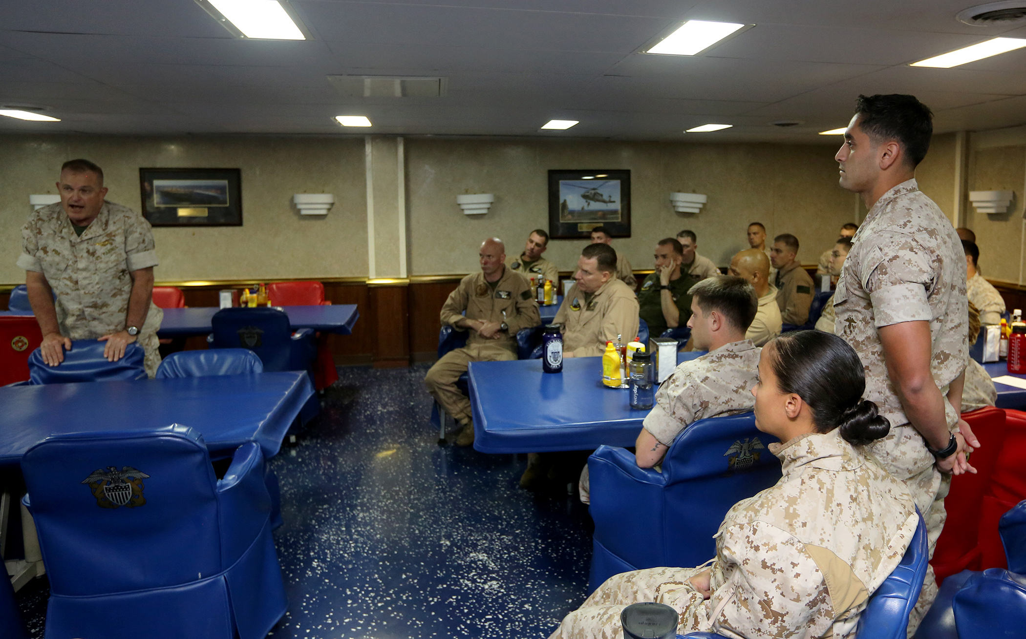 Maj. Gen. Fox visits MEU Marines