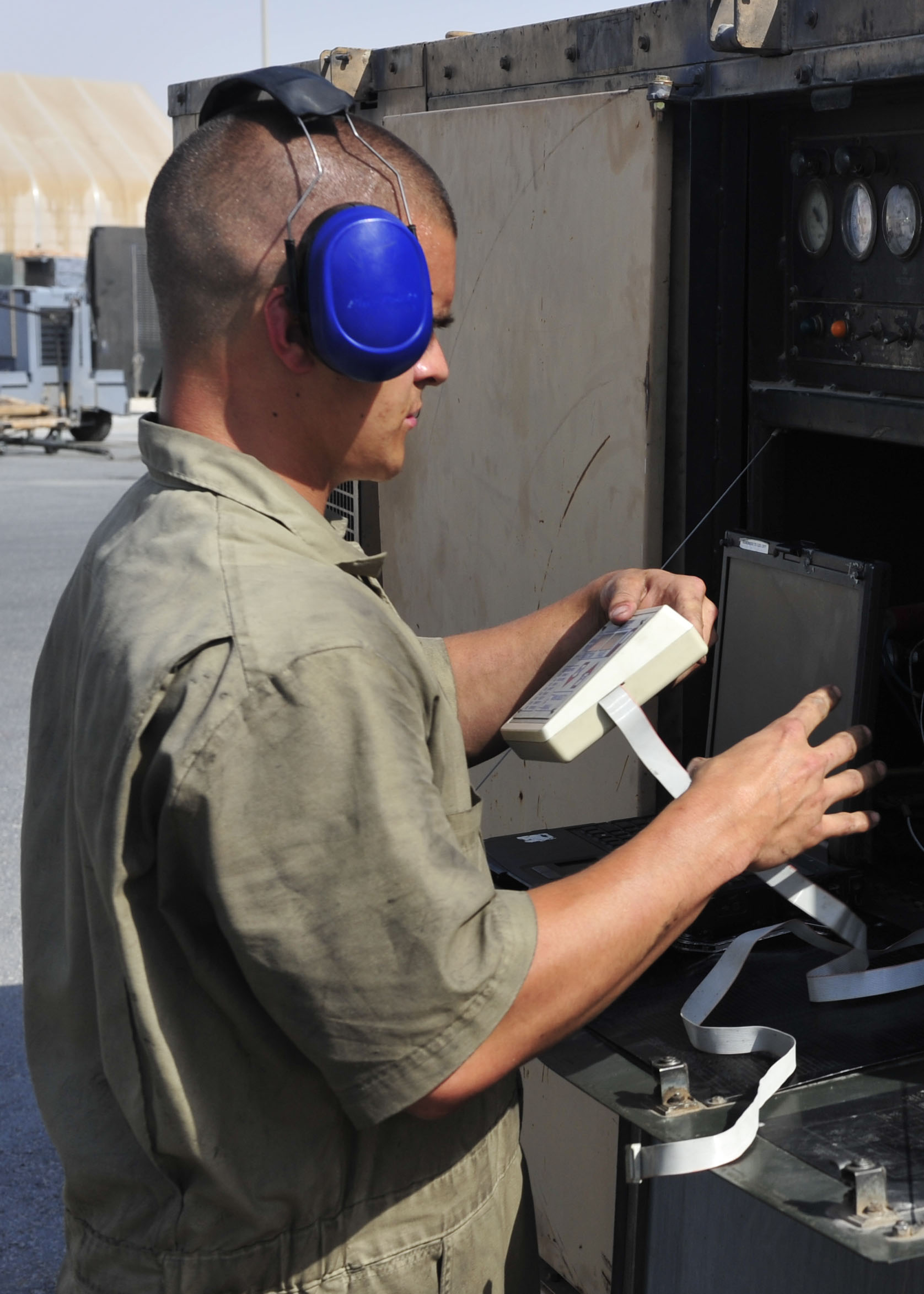 379th EMXS AGE flight keeps the flightline moving > U.S. Air Forces ...