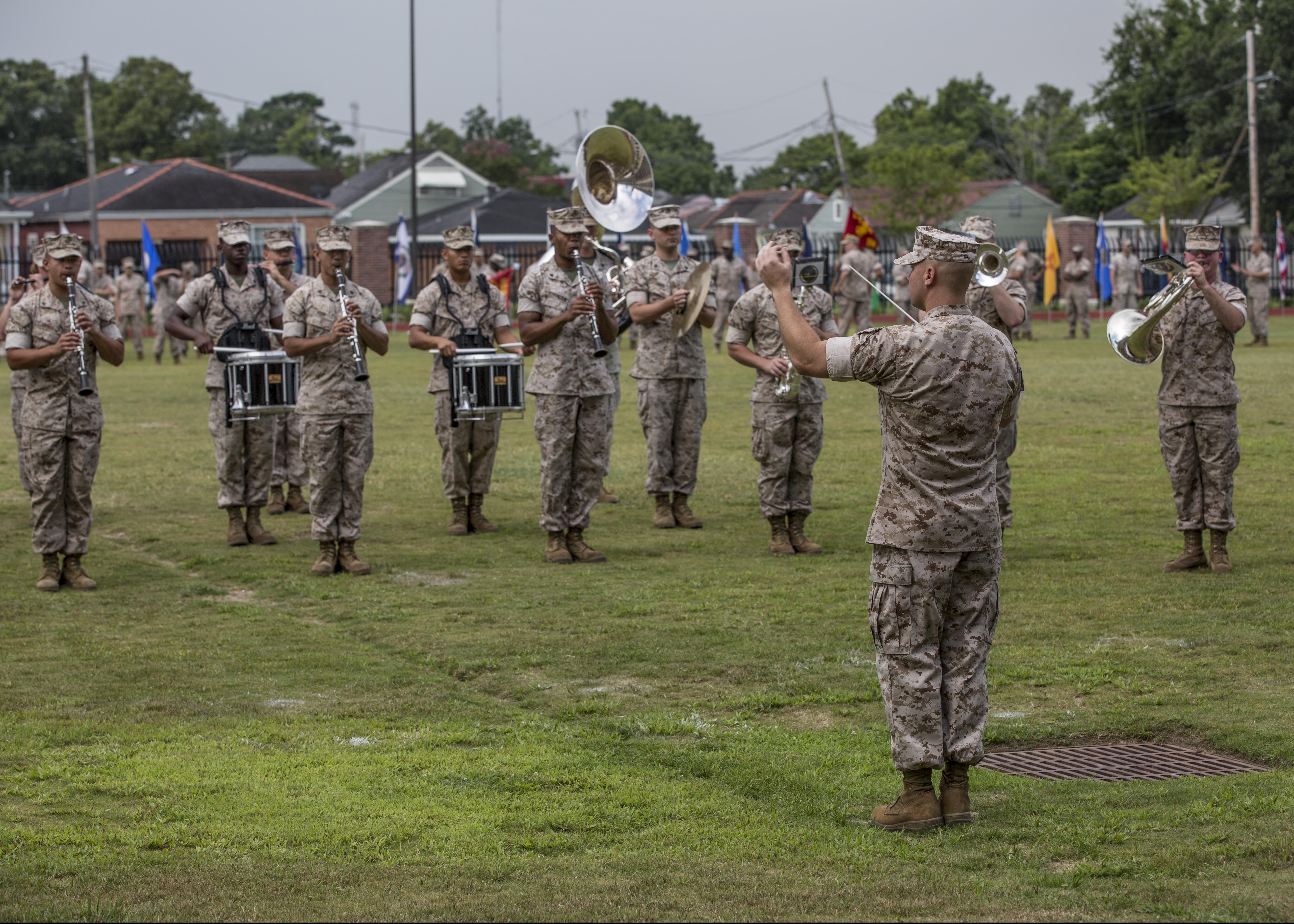 4th Marine Logistics Group Change of Command