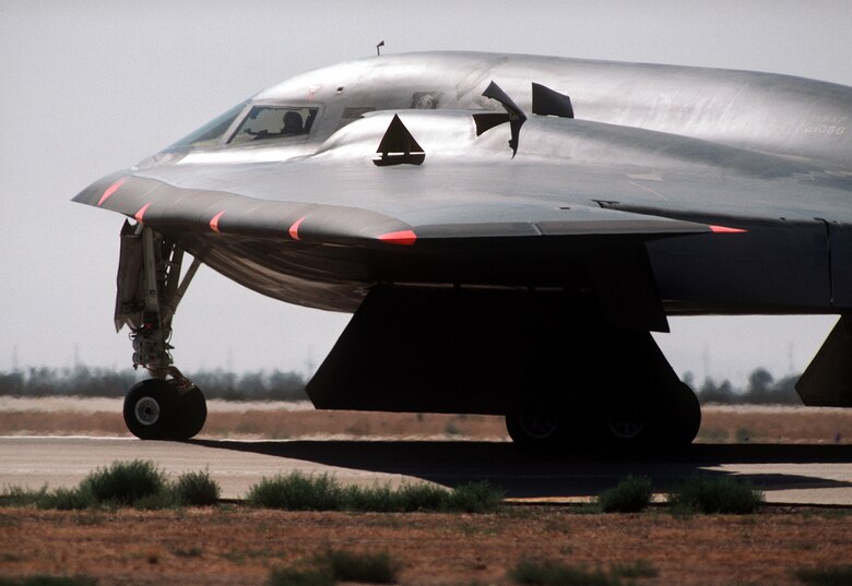 "Like watching your kid grow up": B-2 Spirit 25th Anniversary > Air ...