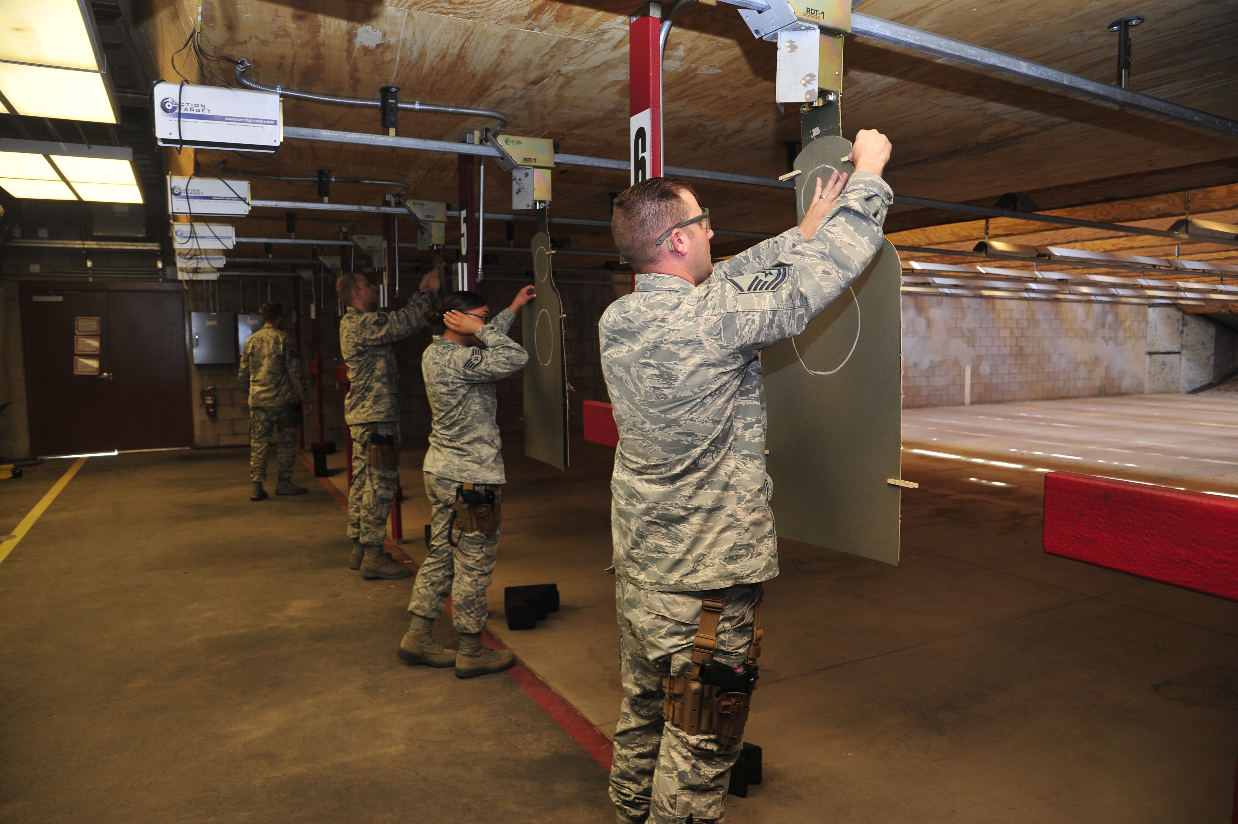 Combat Arms keeps Airmen ready to fight > Luke Air Force Base > Article ...