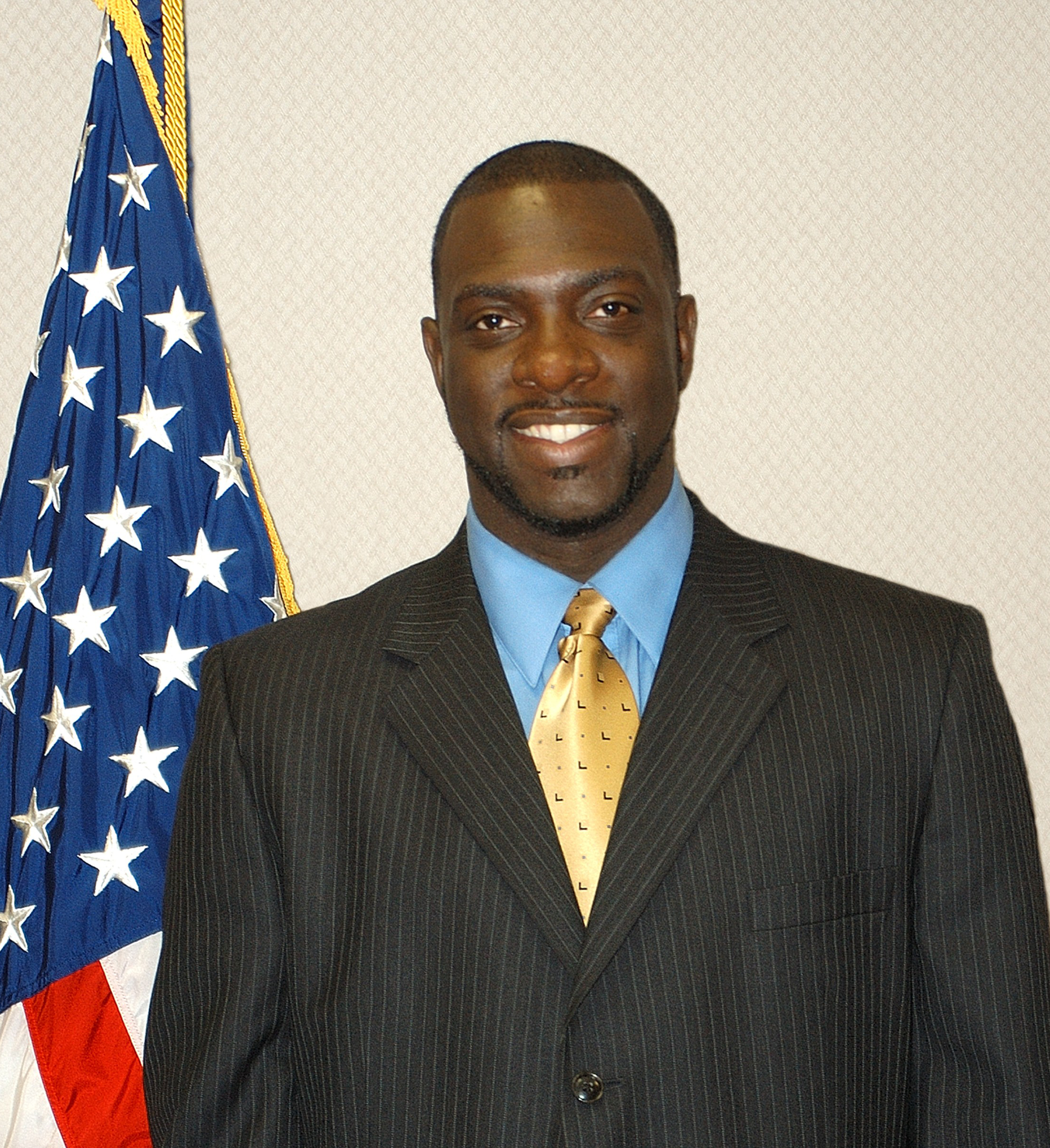 Dr. Darnell E. Diggs