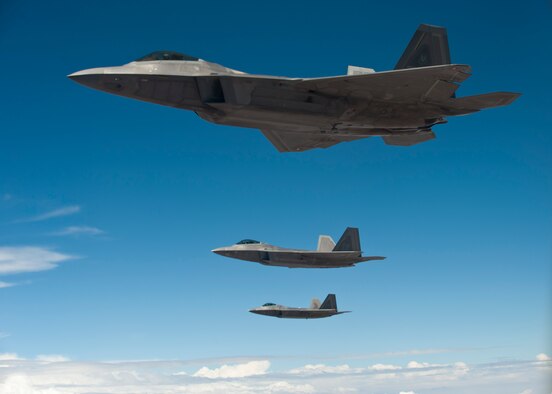 Air Force 1 Escorted by Jets : r/travel