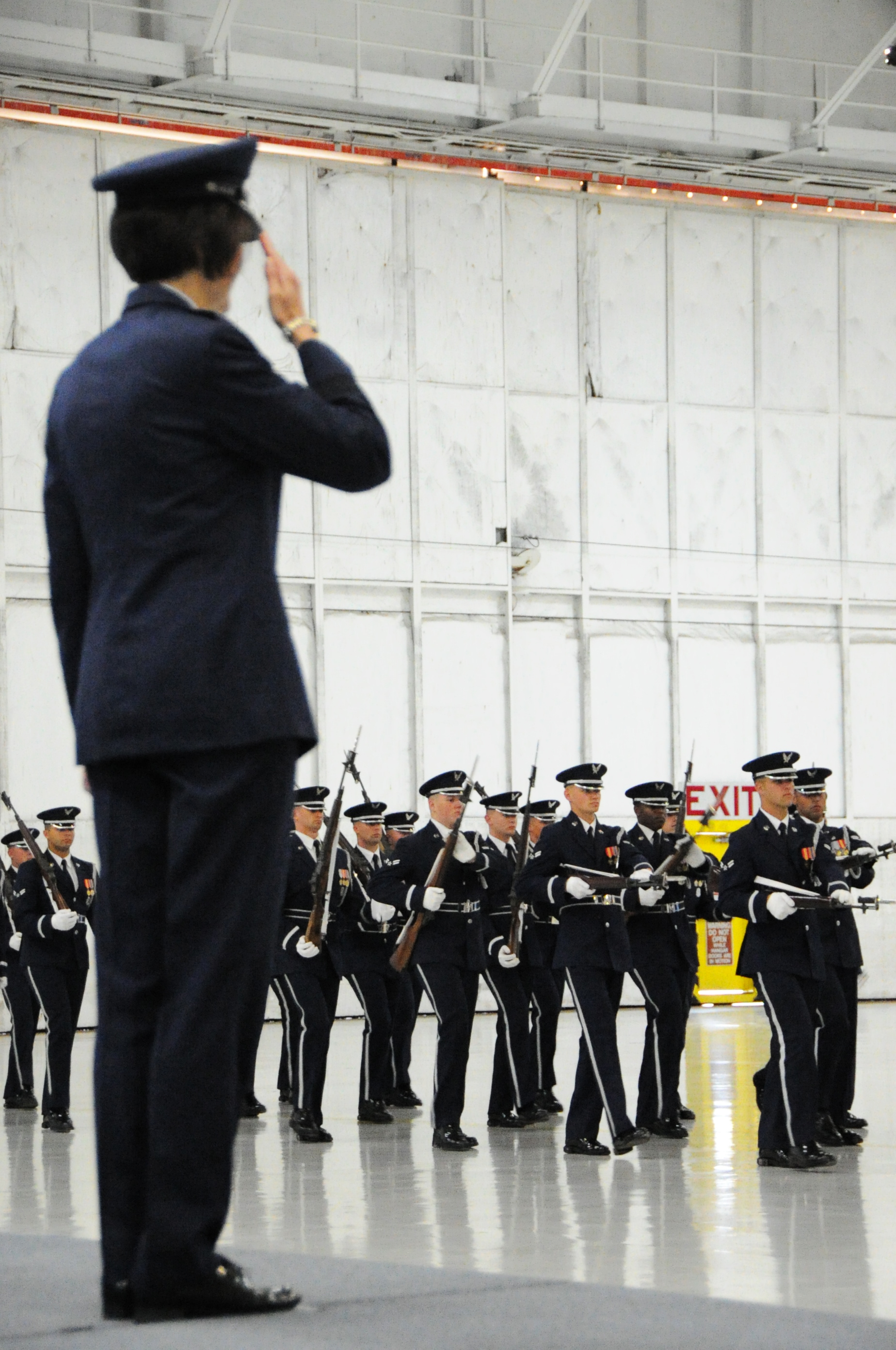 AFDW welcomes new commander > Air Force District of Washington ...