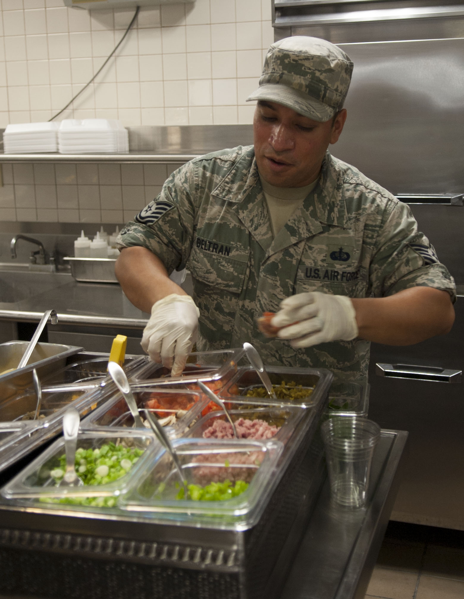 Renovated Dyess dining facility offers delicious dishes to all > Dyess ...